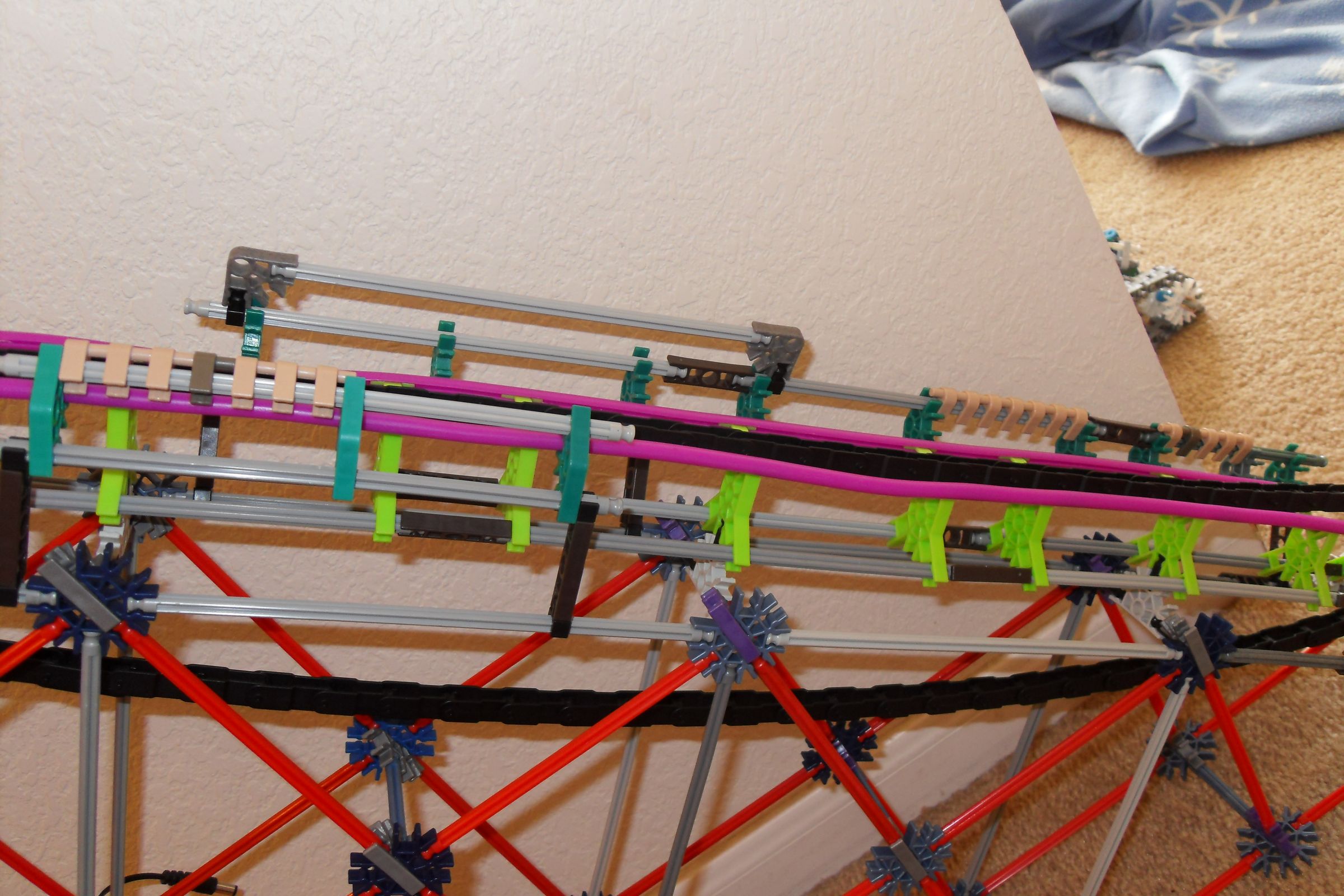 Knex Roller Coaster Lift - Instructables