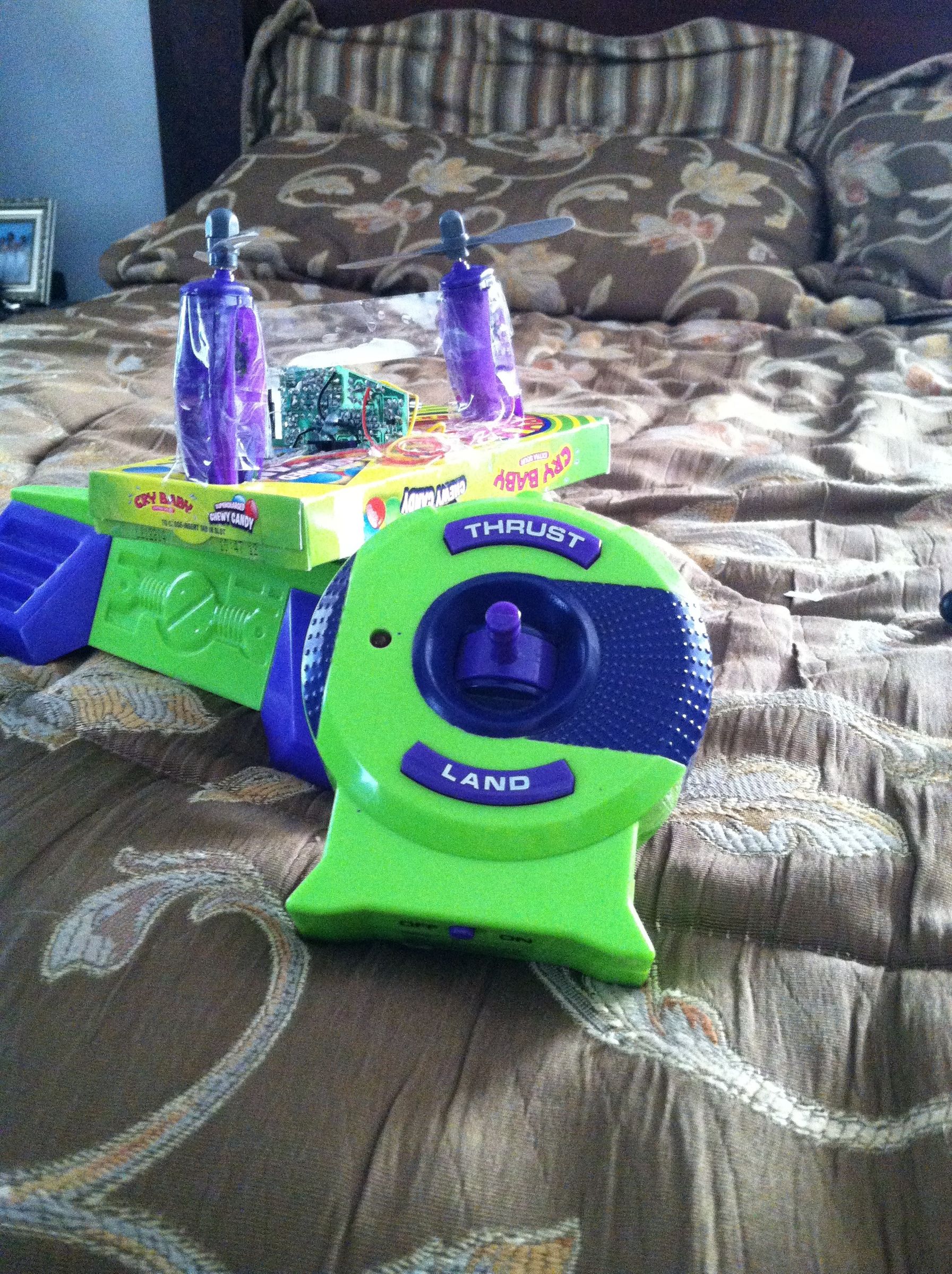 Candy Box RC Helicopter : 4 Steps - Instructables