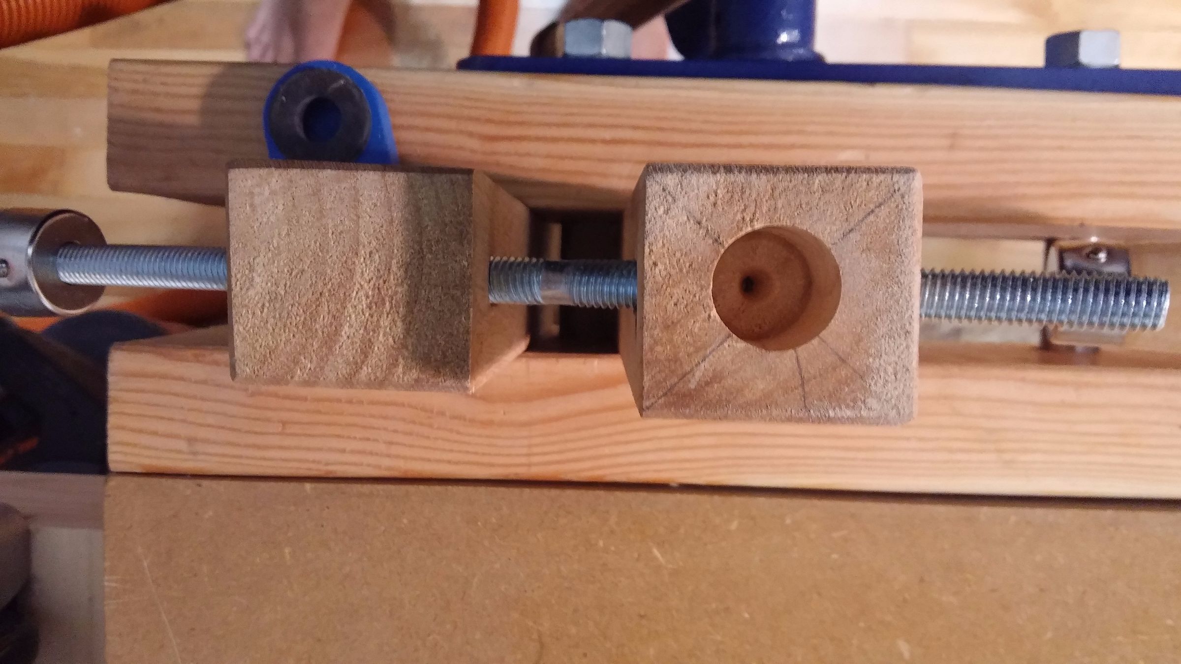 Gun Cleaning Stand : 6 Steps - Instructables
