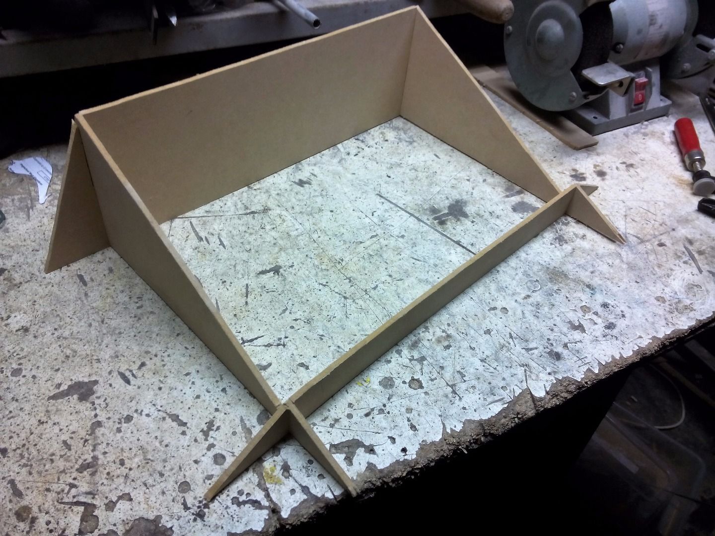 Cardboard Box Transformation : 6 Steps (with Pictures) - Instructables