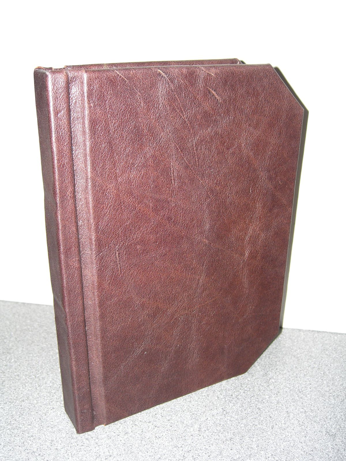 Simple Leather Book Binding Using Power Tools! BSG Edition. : 10 Steps ...