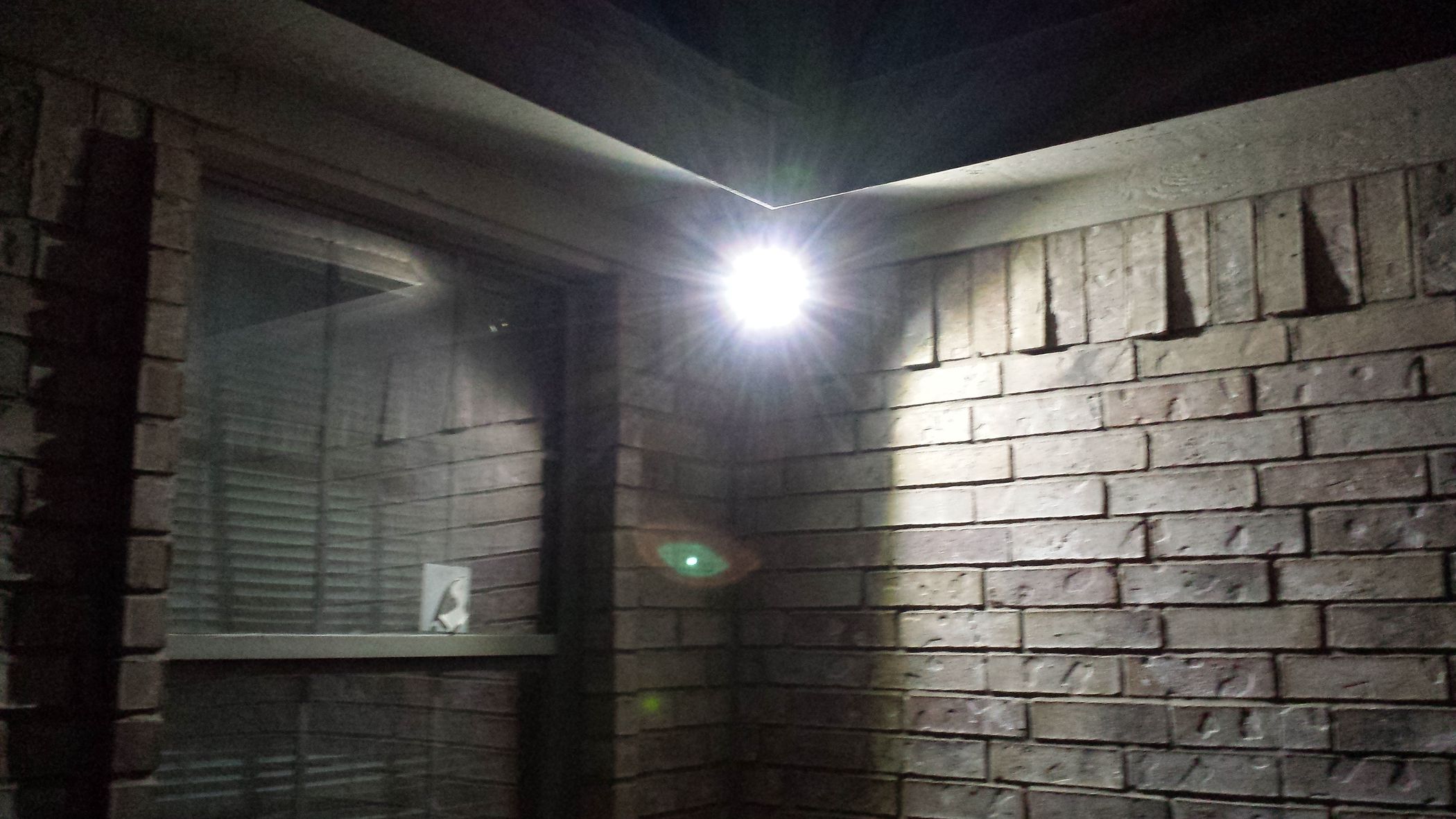 10W Led Security Light Hack : 8 Steps - Instructables