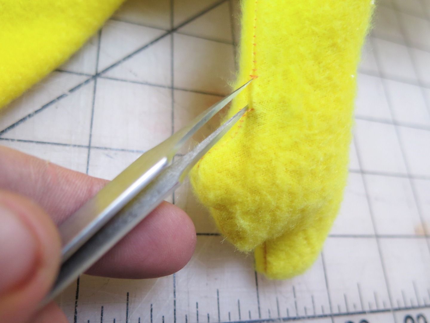 Make a Muppet Puppet! : 10 Steps (with Pictures) - Instructables