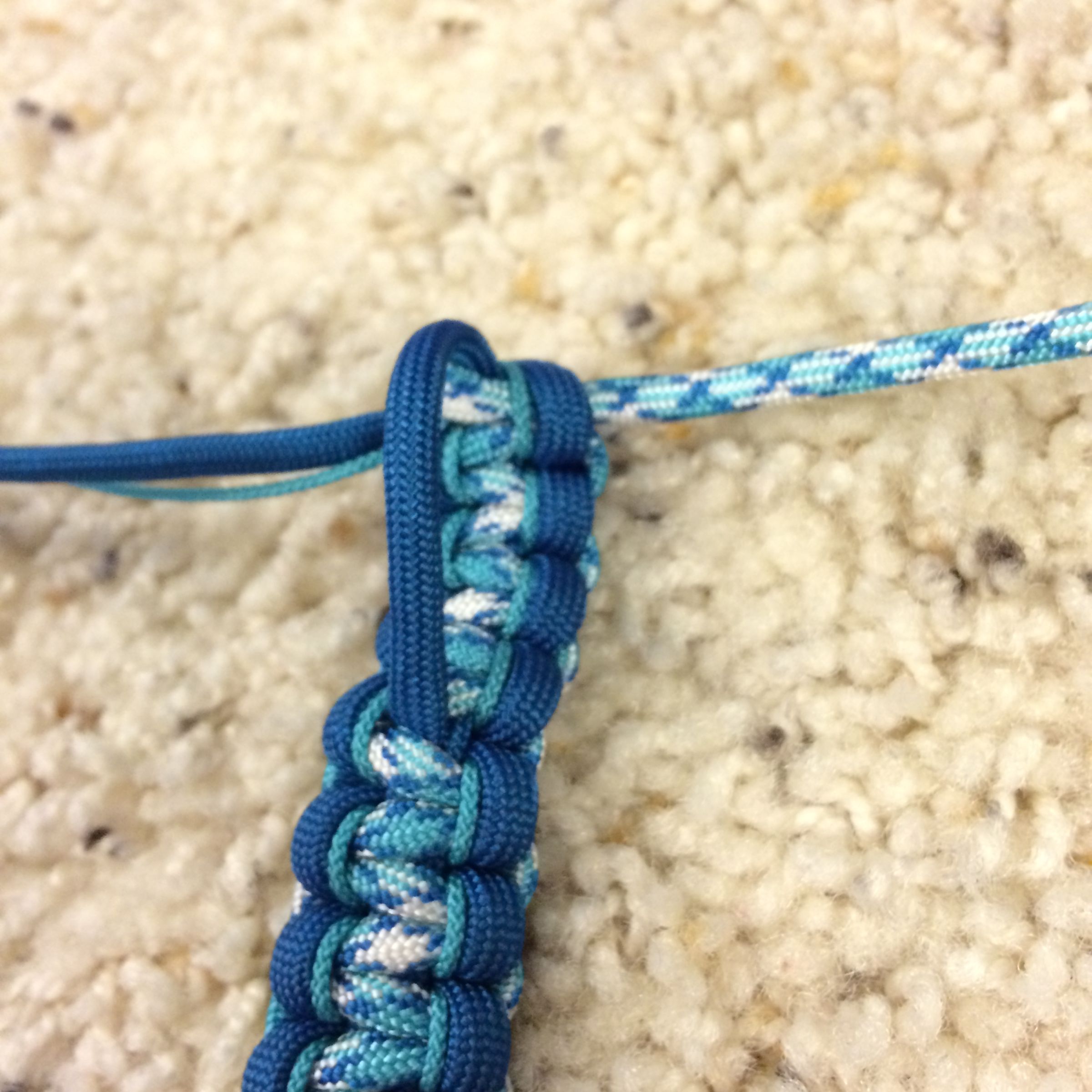 Paracord Keychain Instructions : 6 Steps - Instructables