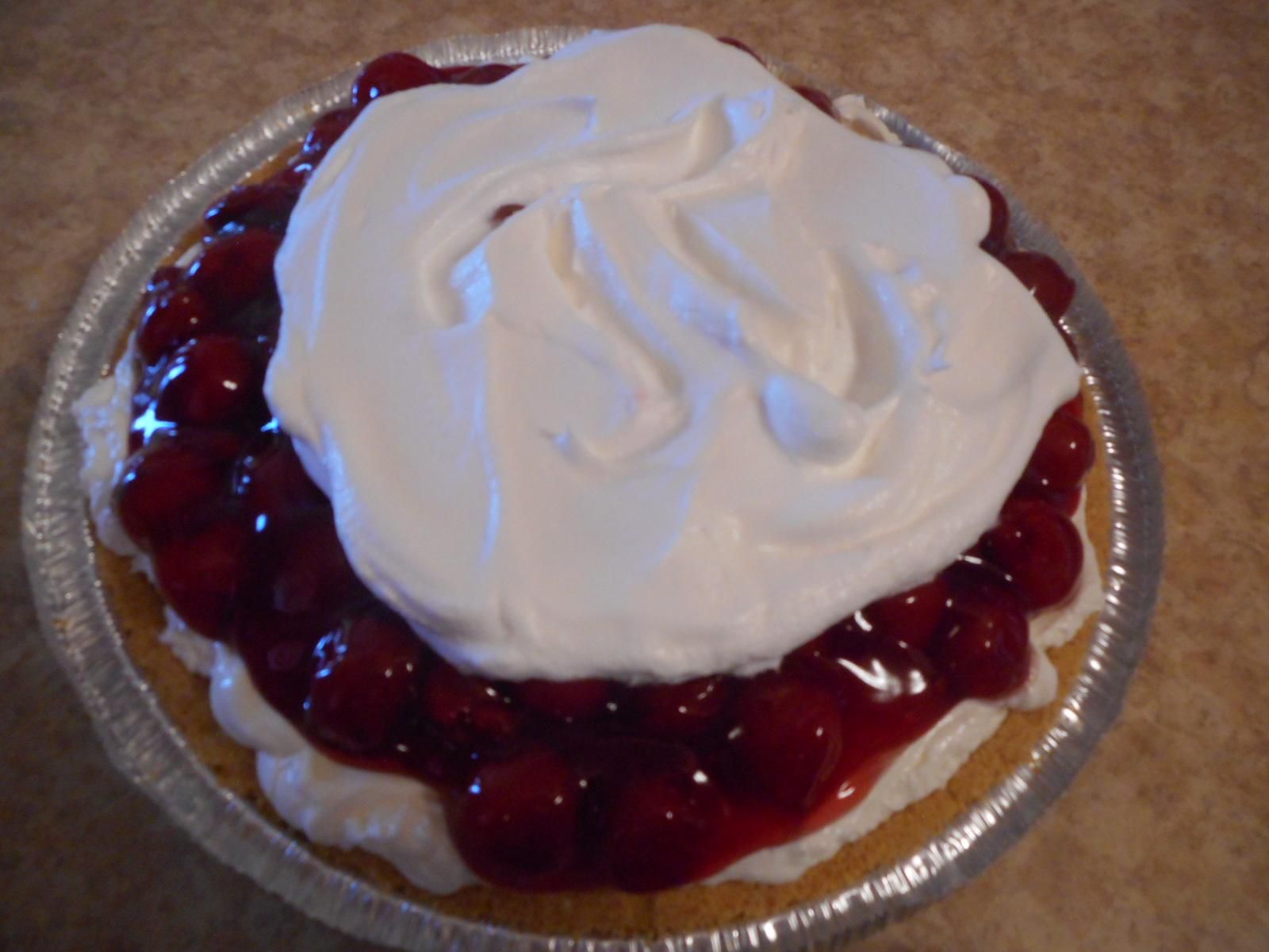 QUICK AND EASY CHERRY CHEESECAKE PIE : 7 Steps - Instructables