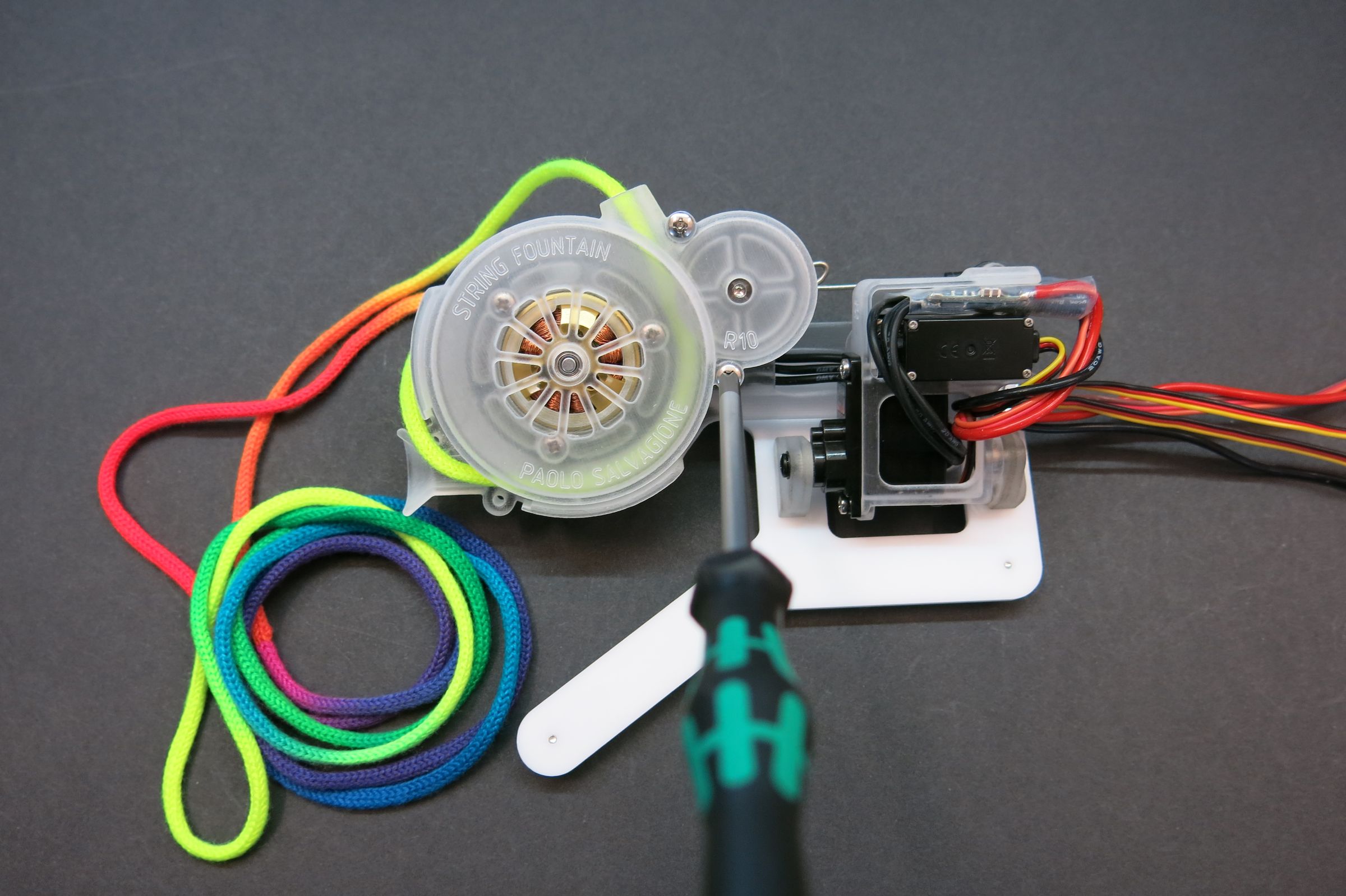 String Fountain : 20 Steps (with Pictures) - Instructables