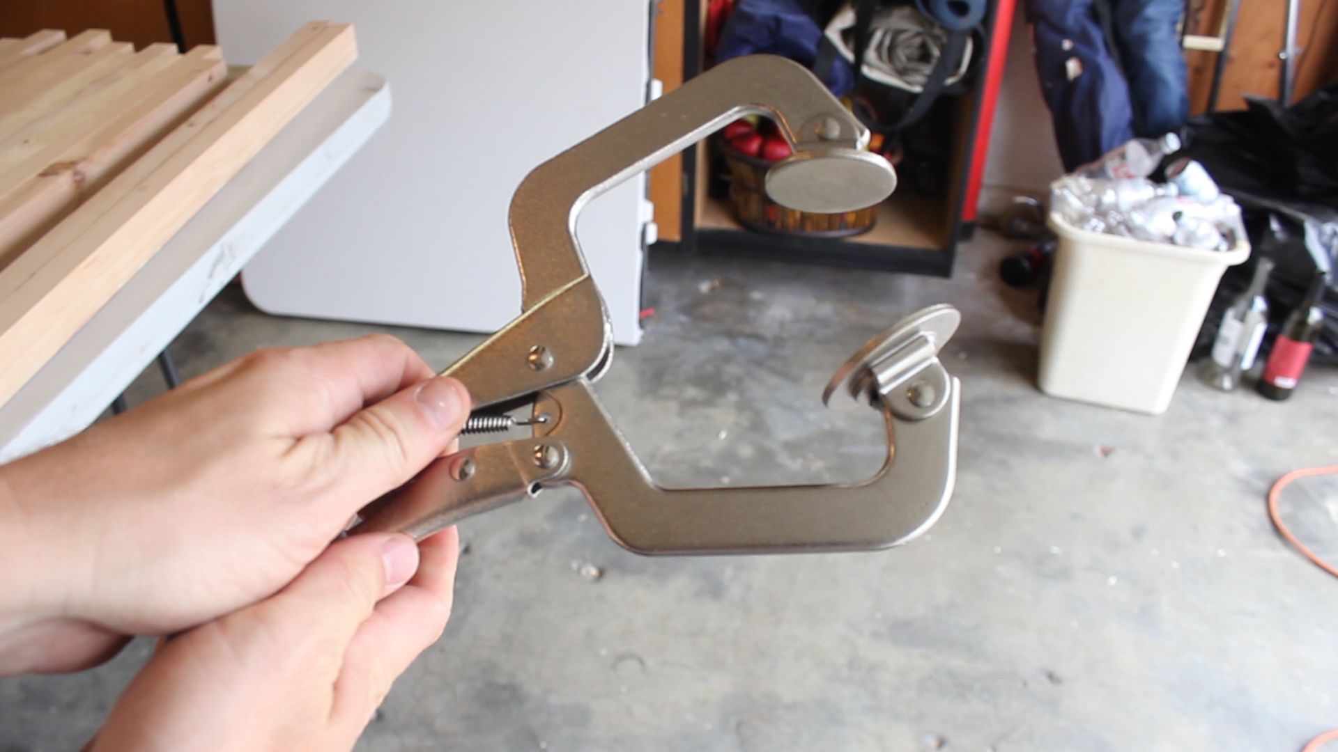 Modern Box-Joint Coffee Table : 16 Steps (with Pictures) - Instructables