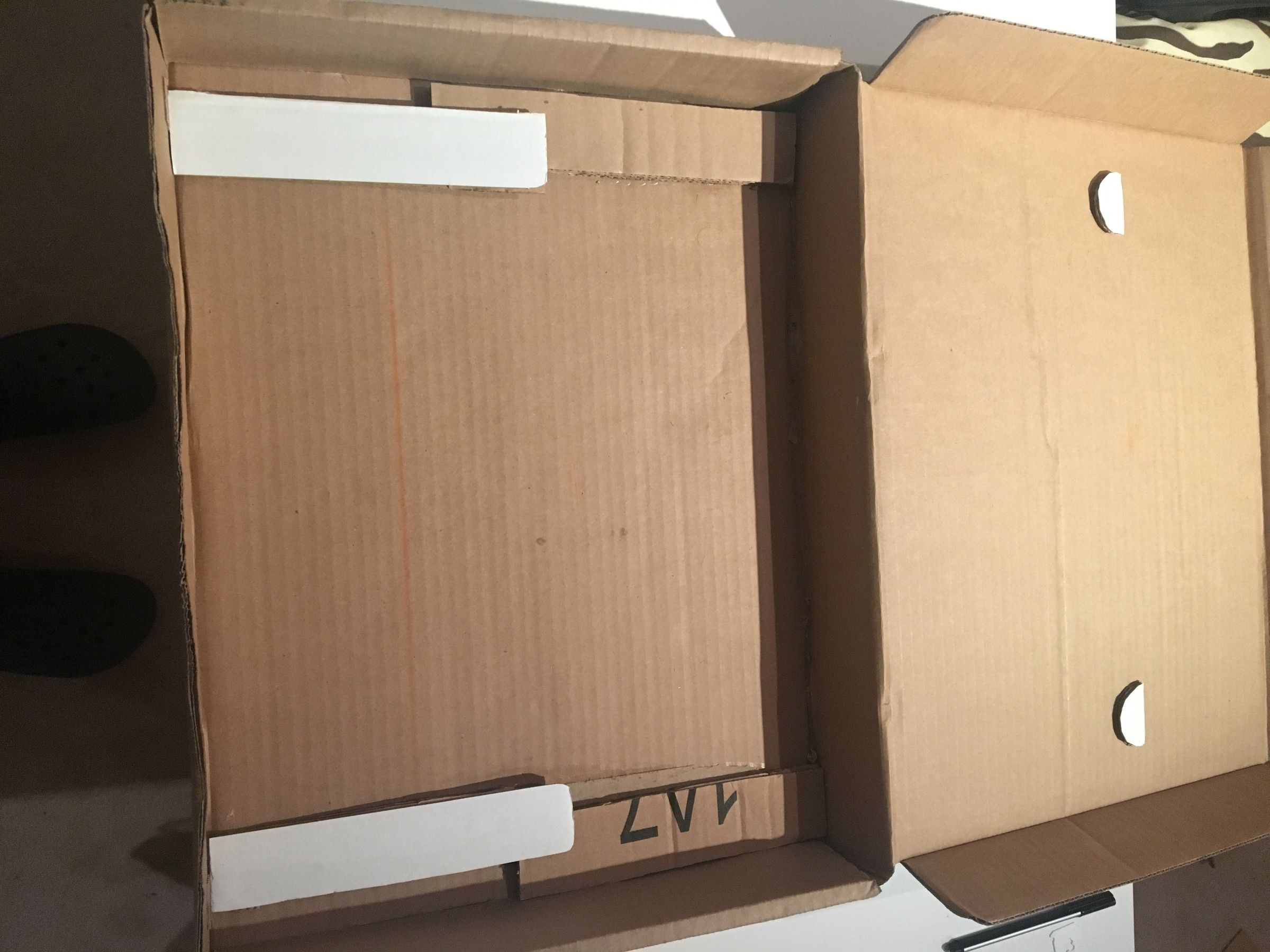 Cardboard Adjustable Laptop Stand : 5 Steps (with Pictures) - Instructables