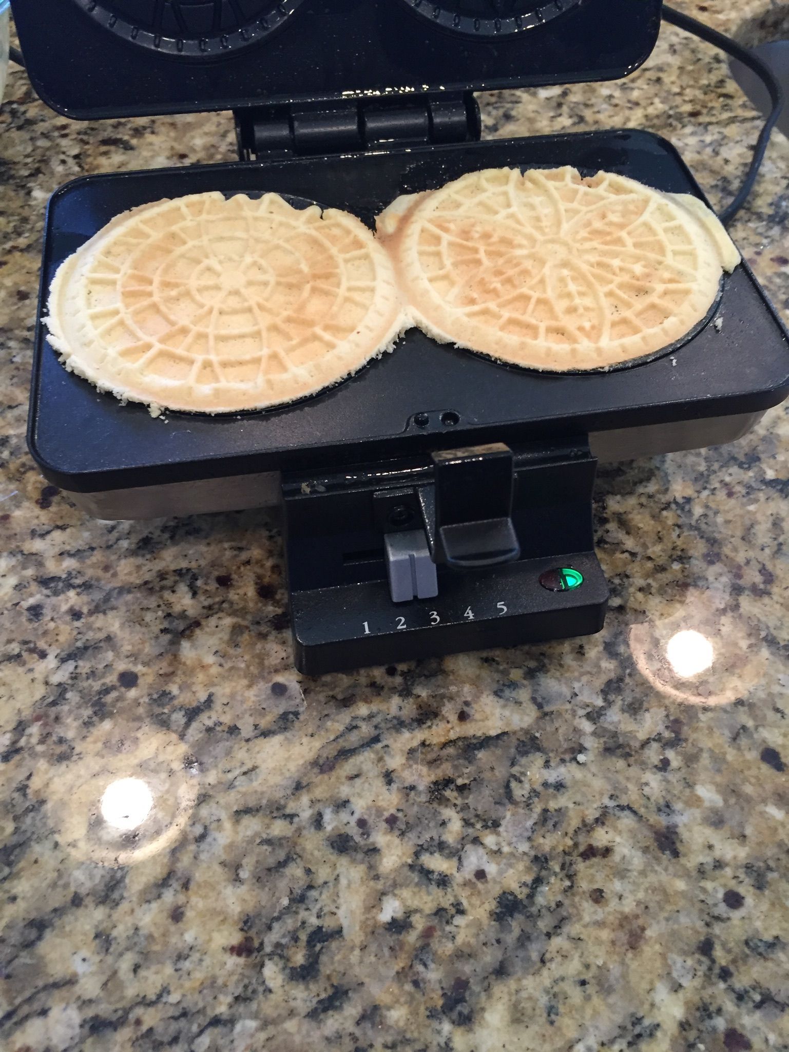 Perfect Pizzelles : 13 Steps (with Pictures) - Instructables