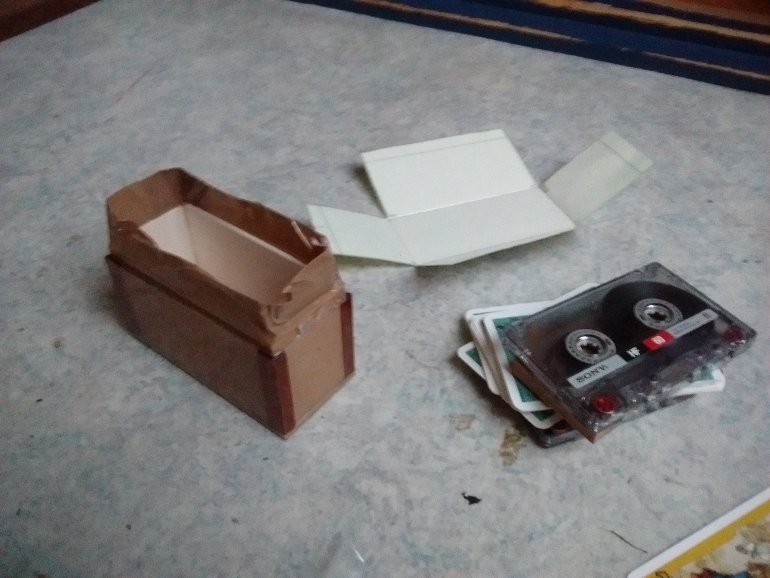 Transparent Epoxy Box Casing : 5 Steps (with Pictures) - Instructables