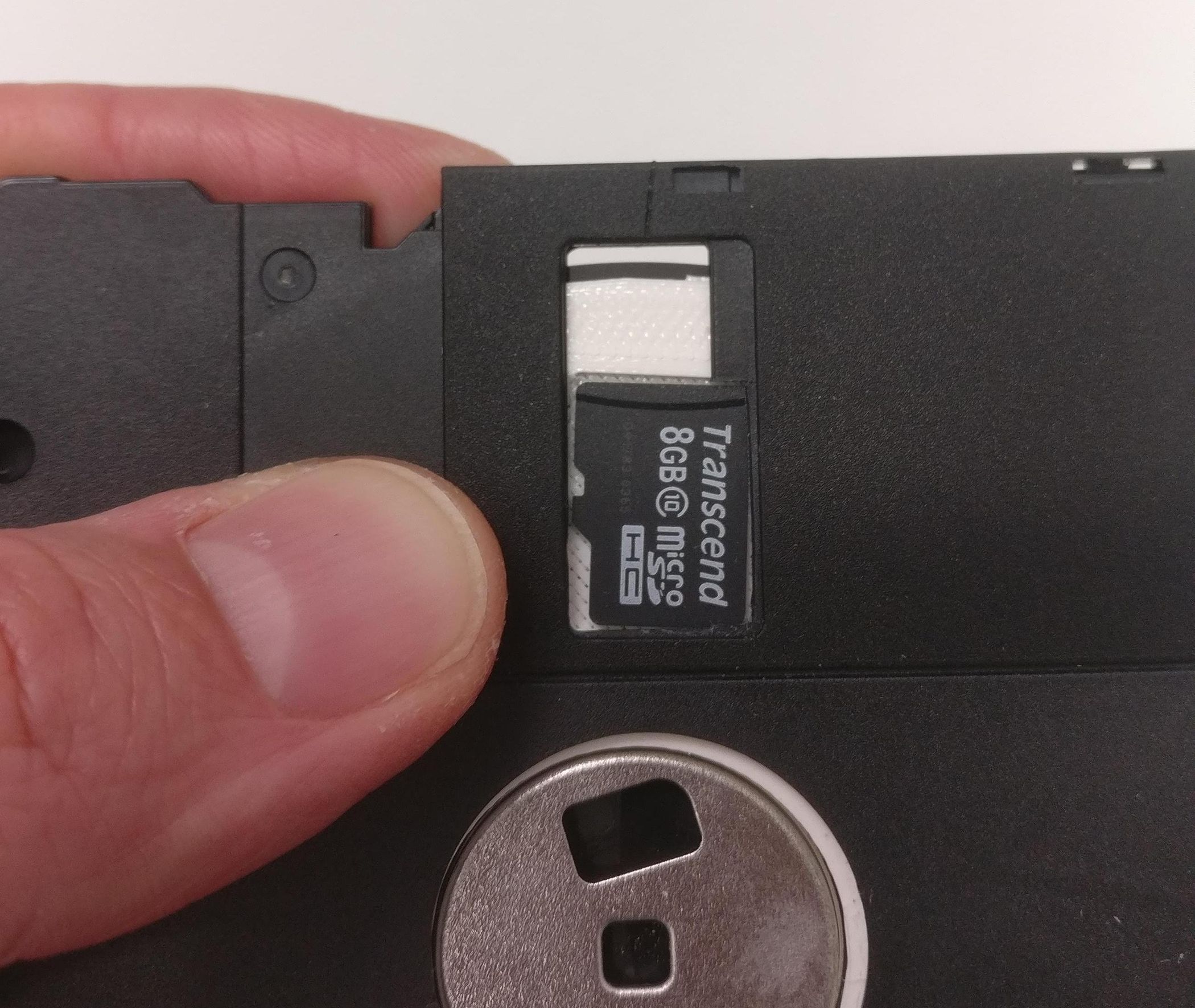 Floppy Disk Case for MicroSD Cards : 3 Steps - Instructables