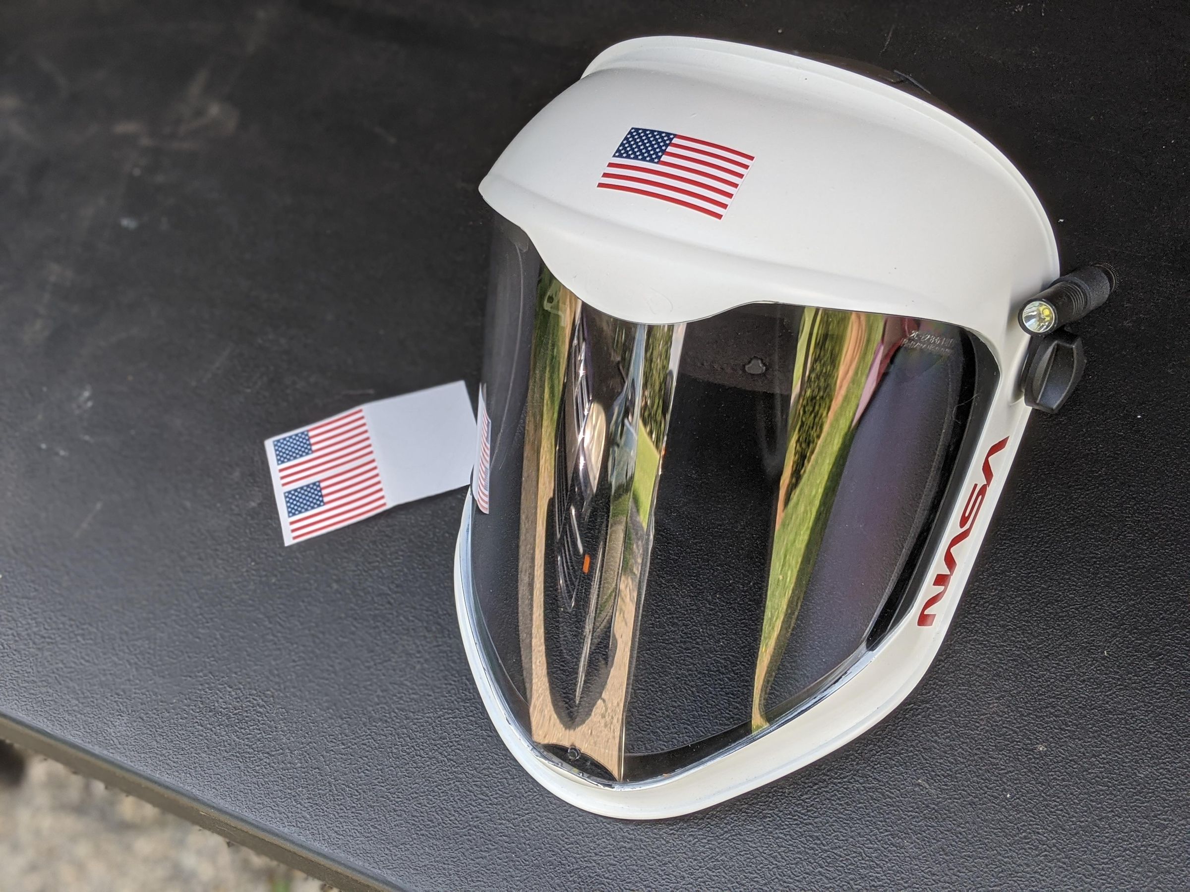 Face Shield Space Helmet : 6 Steps (with Pictures) - Instructables