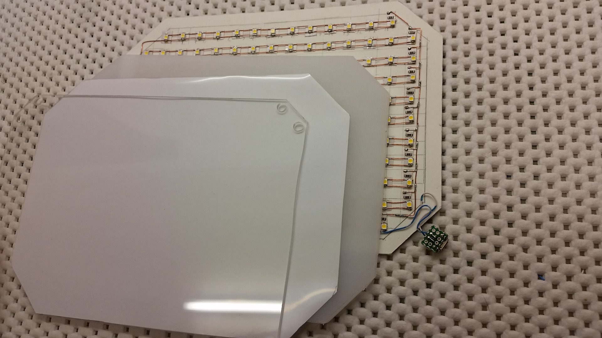 USB Powered LED Tracing Light Box : 6 Steps - Instructables