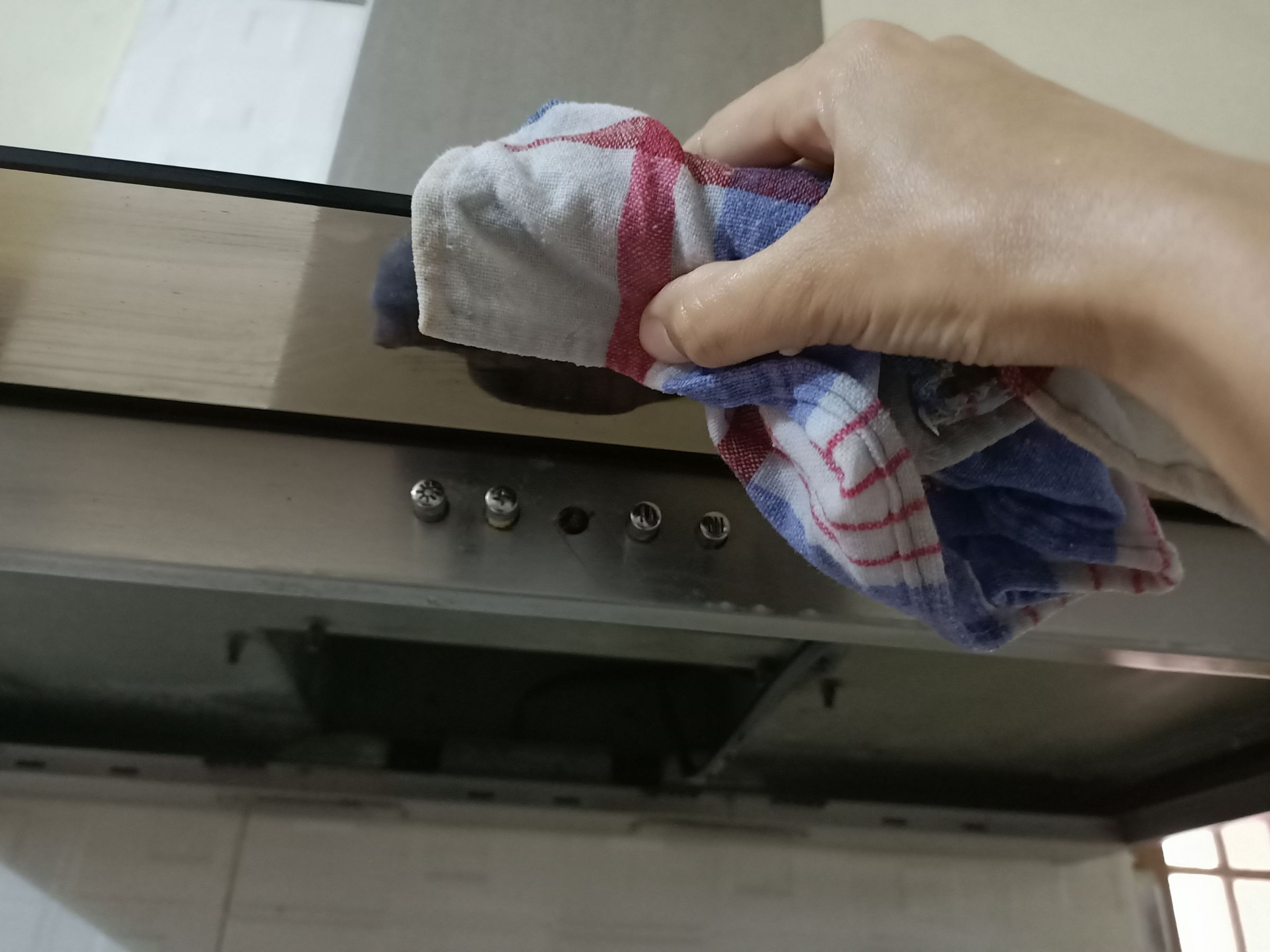 DEGREASING/CLEANING KITCHEN HOOD : 9 Steps - Instructables