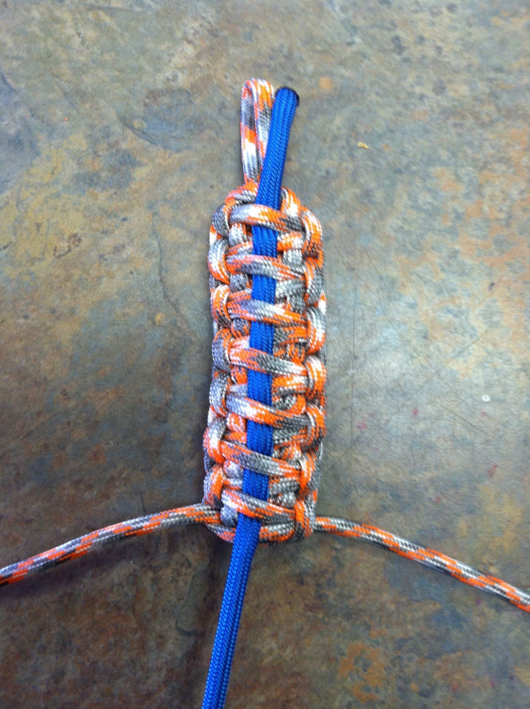 Paracord Keychain (Tutorial) : 15 Steps (with Pictures) - Instructables