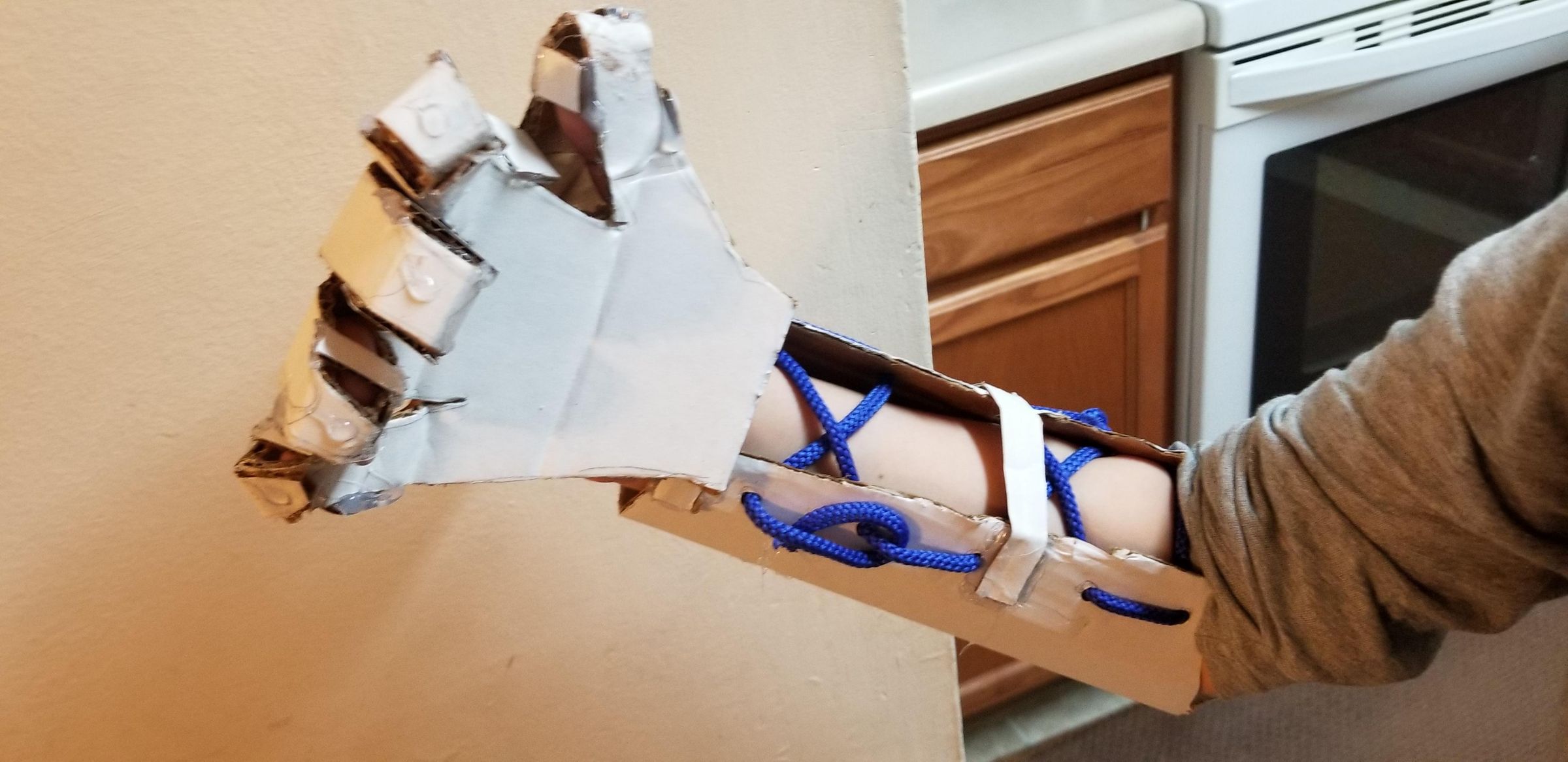 Cardboard Arm Glove, Goggles, Ninja Star : 5 Steps - Instructables
