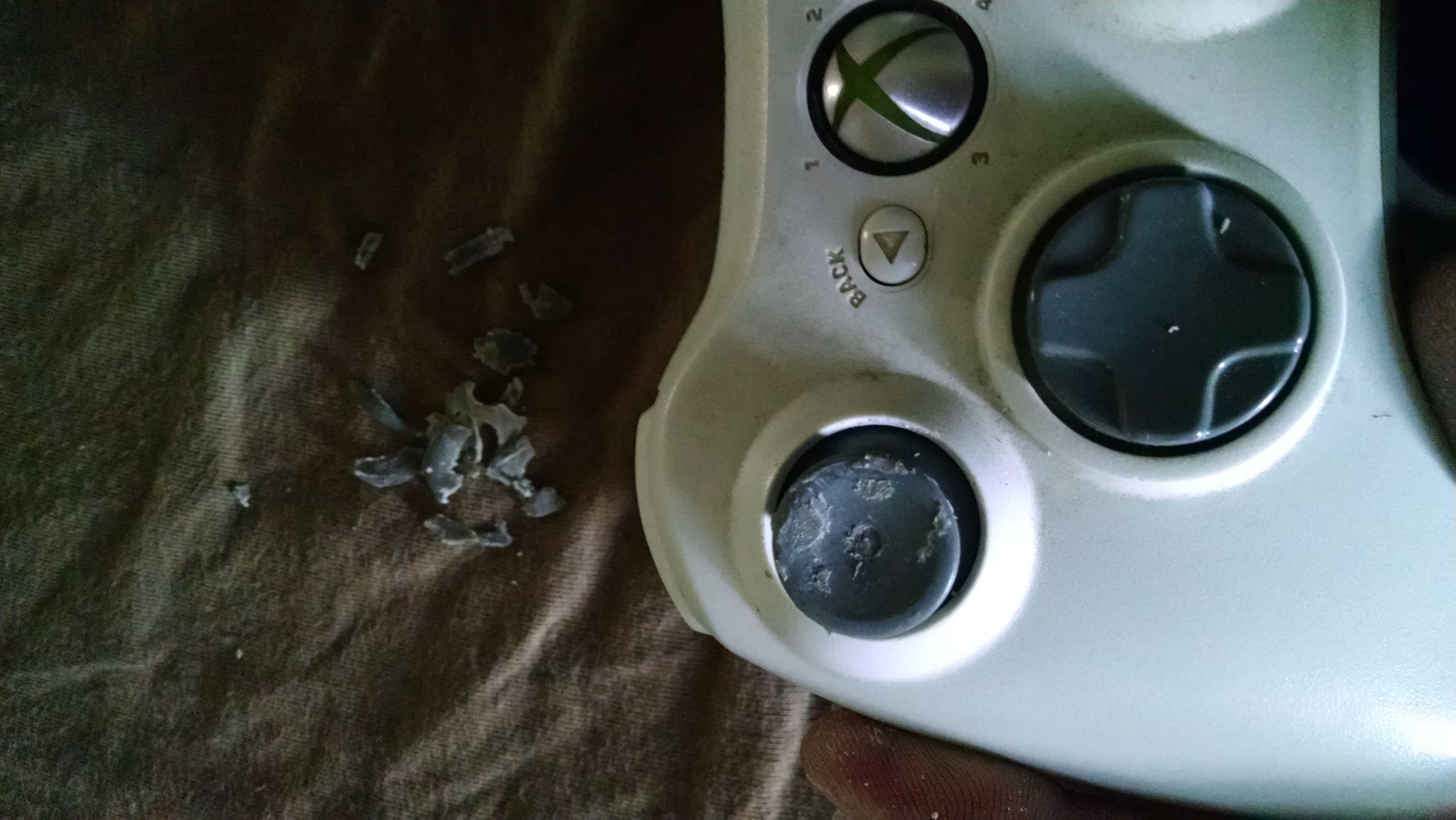 Fixing a Controller Thumbpad With Sugru : 4 Steps - Instructables