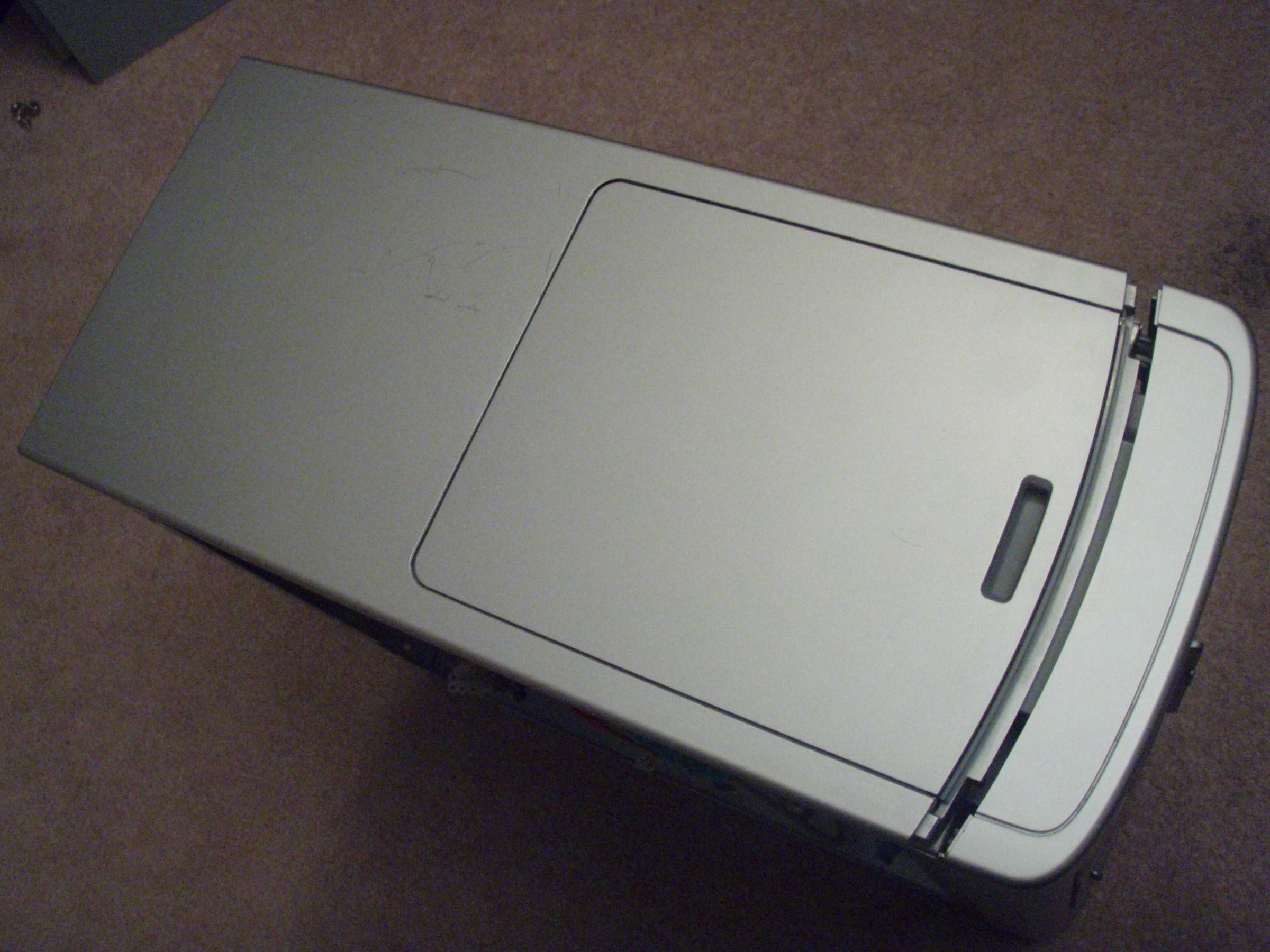 How to Disassemble a Computer : 16 Steps (with Pictures) - Instructables