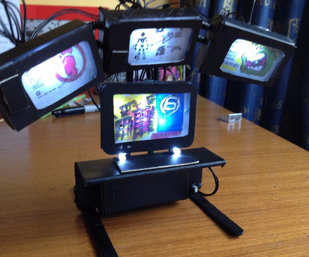 Light Up Command Center Toy : 7 Steps (with Pictures) - Instructables