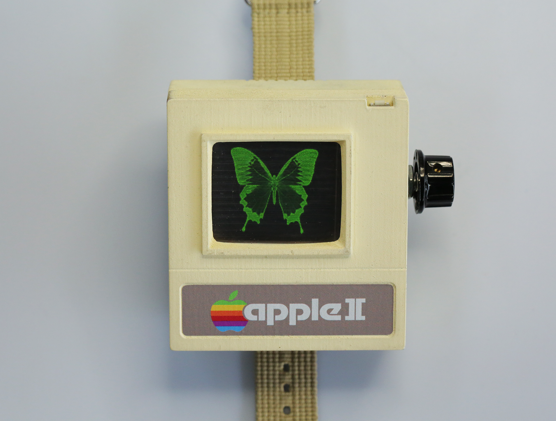 Apple II Watch : 9 Steps (with Pictures) - Instructables