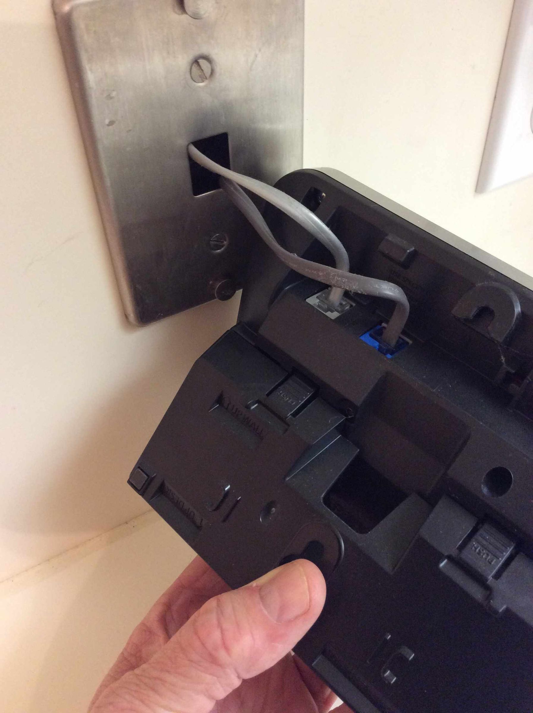 How to Hide a Wall Wart Transformer : 18 Steps (with Pictures ...