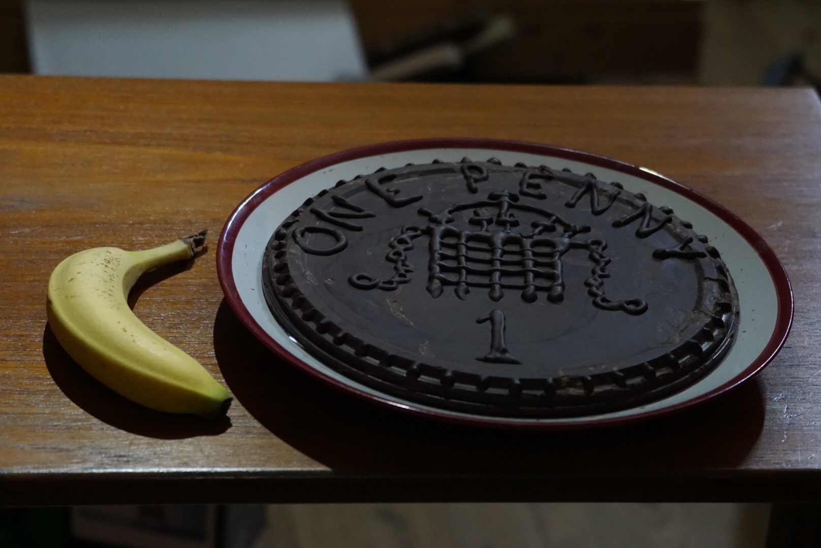 Giant Chocolate Coin : 4 Steps (with Pictures) - Instructables