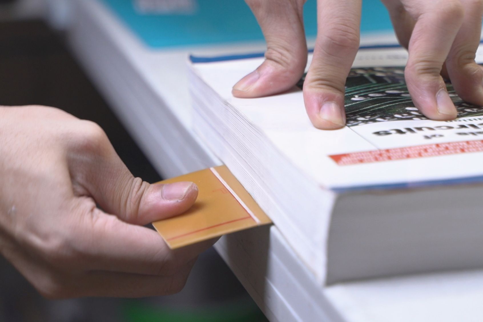 Single Sided PCB Home Fabrication (Presensitized PCB) : 21 Steps (with ...