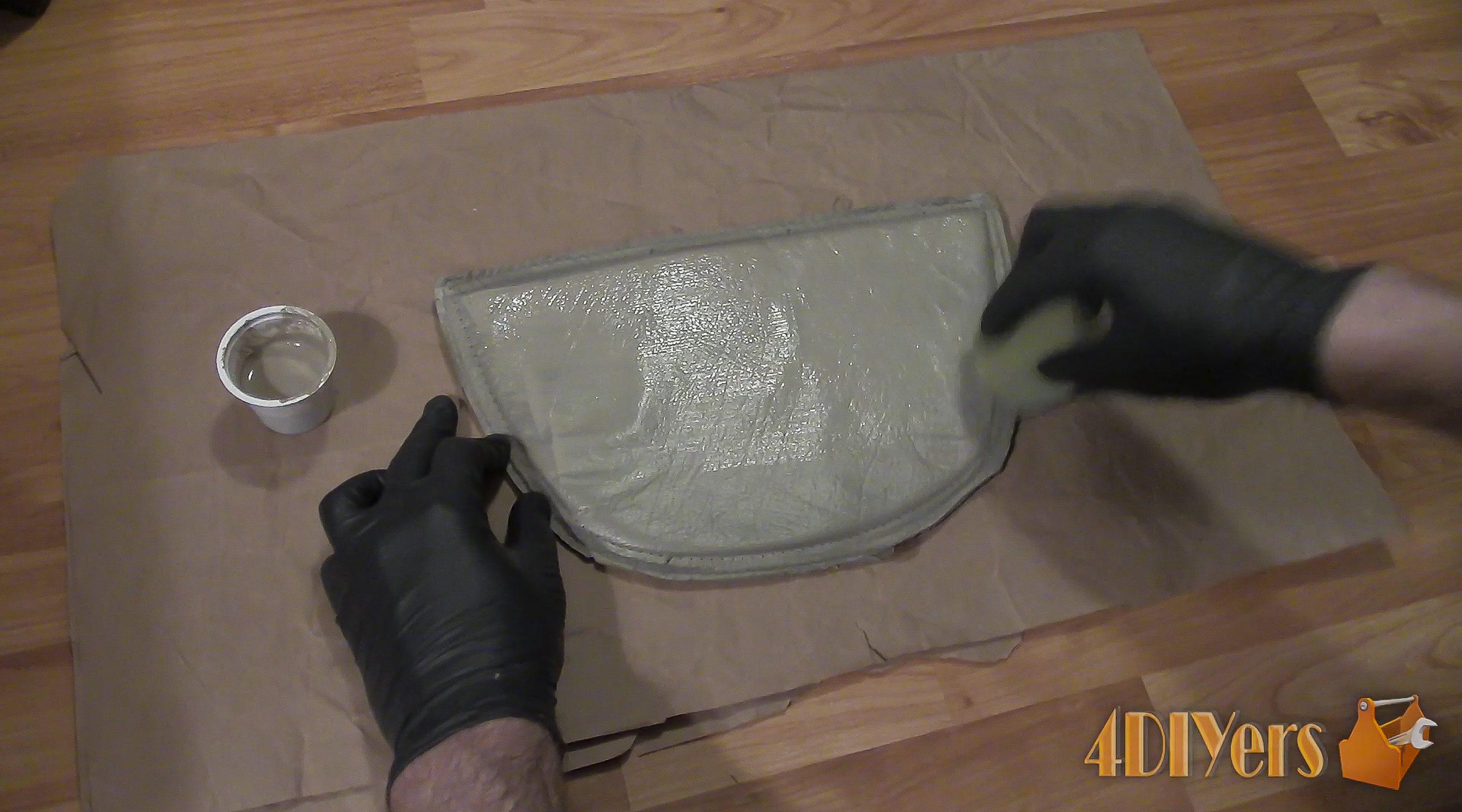 How to Repair Leather : 4 Steps (with Pictures) - Instructables