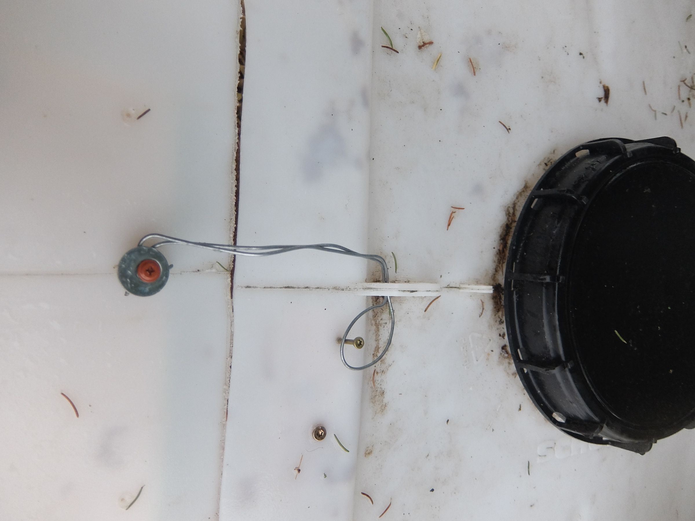 IBC Container Rabbit Hutch : 8 Steps (with Pictures) - Instructables