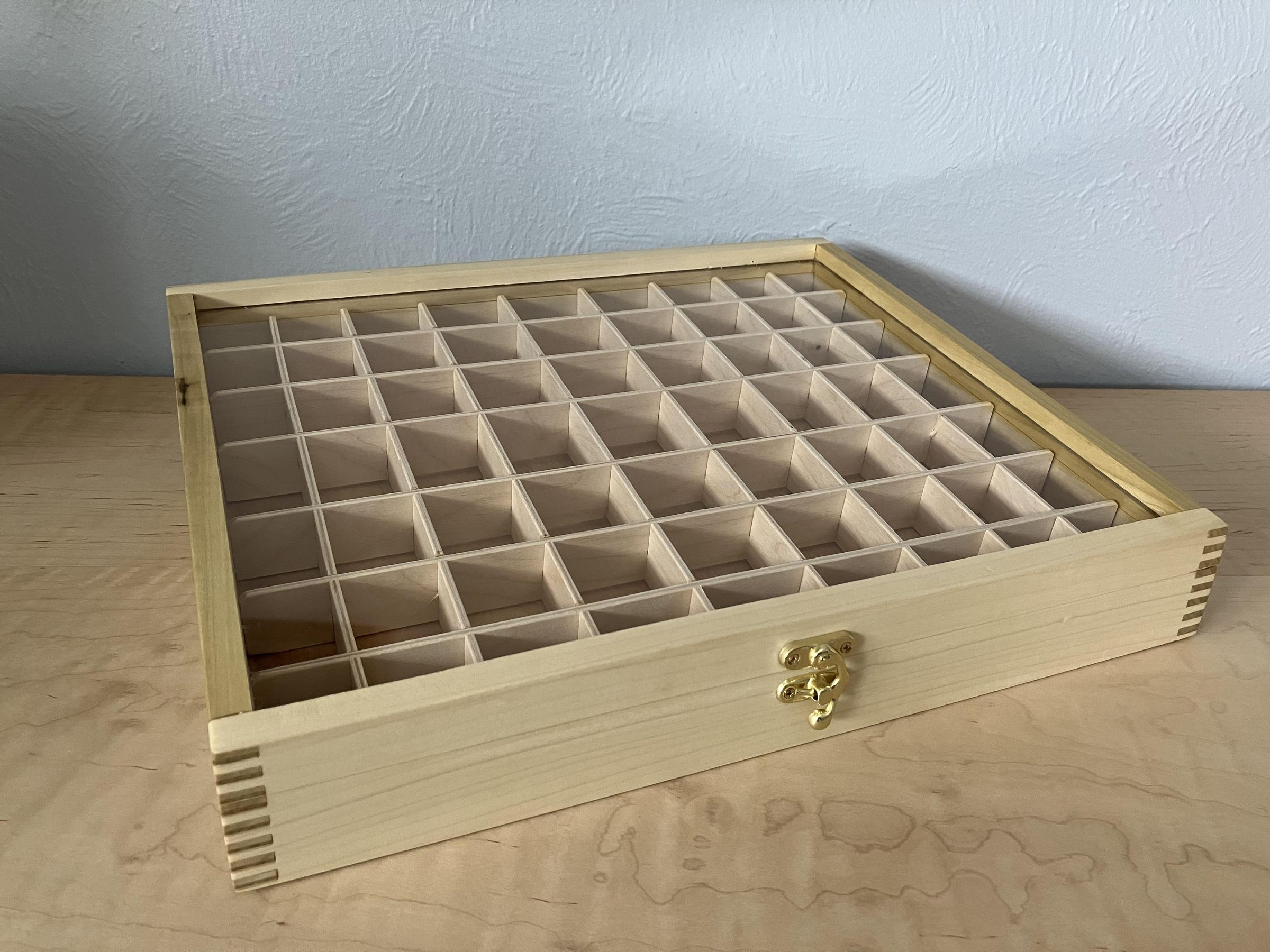 Specimen Box | Display Case : 6 Steps (with Pictures) - Instructables