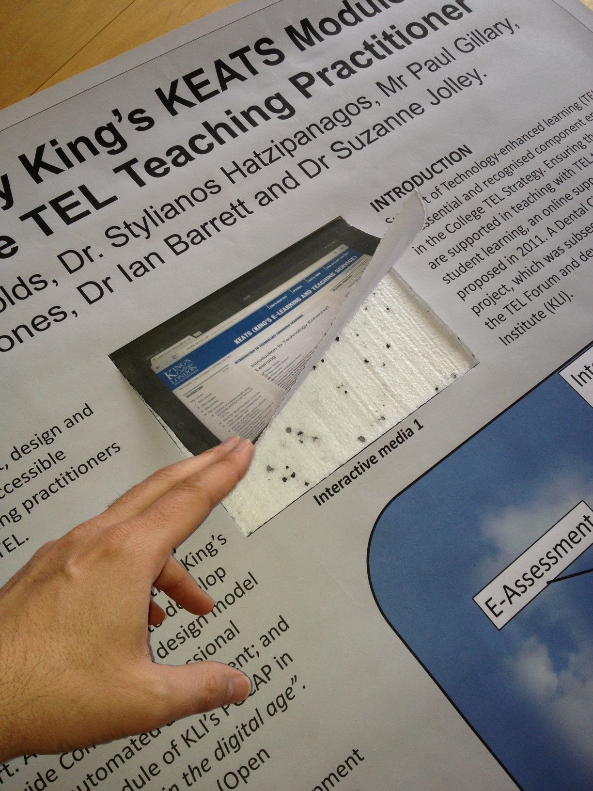 Interactive Conference Poster Presentation : 3 Steps - Instructables