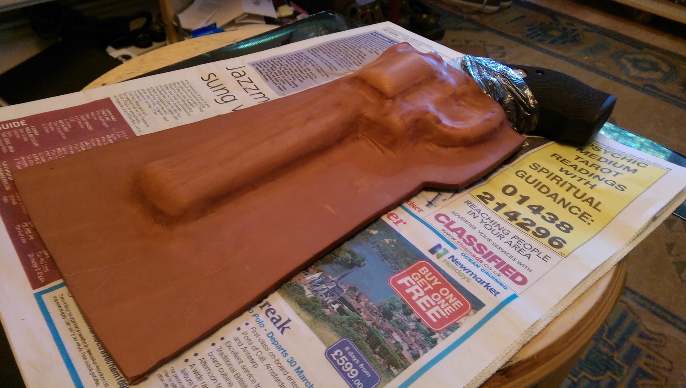 Quick Draw Leather Molle Holster : 10 Steps - Instructables