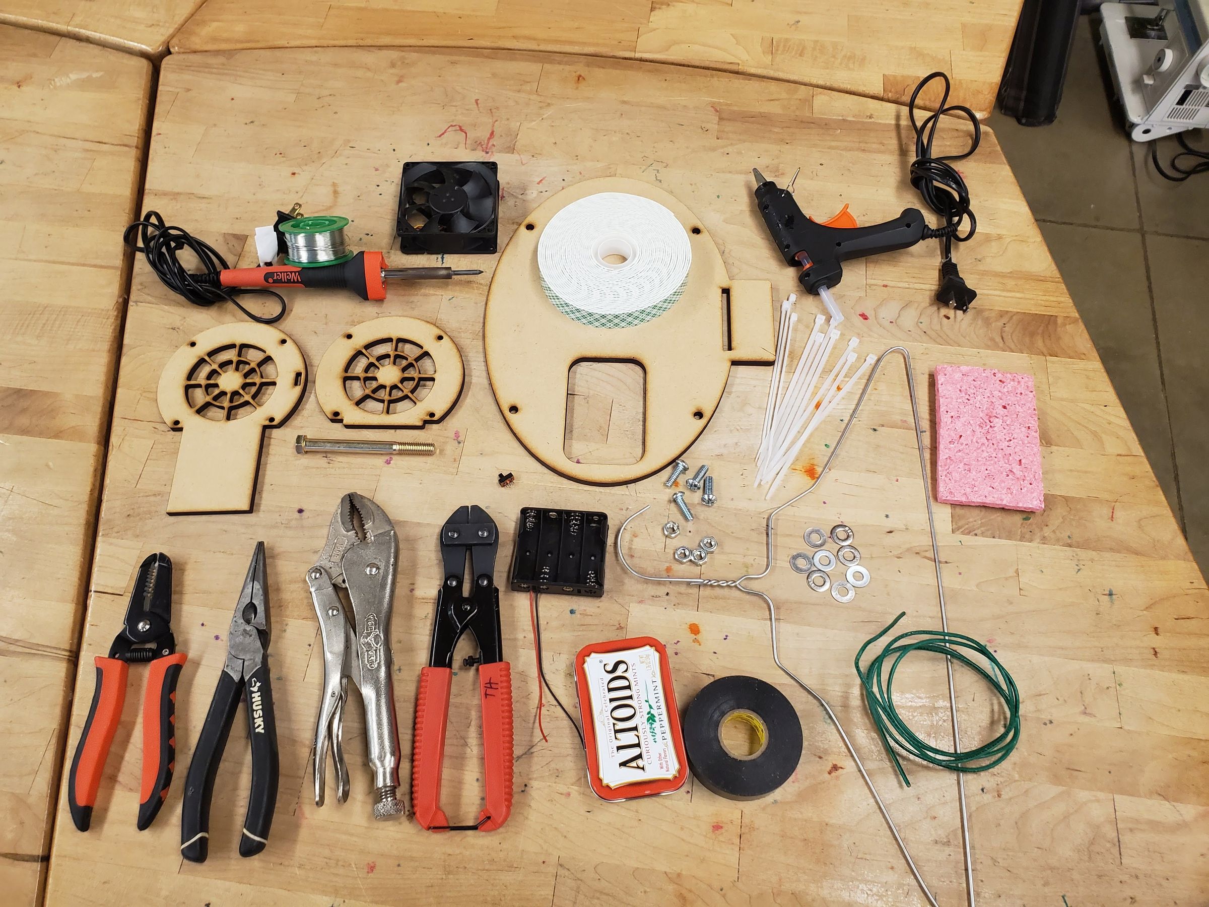 Make a Soldering Station : 4 Steps (with Pictures) - Instructables