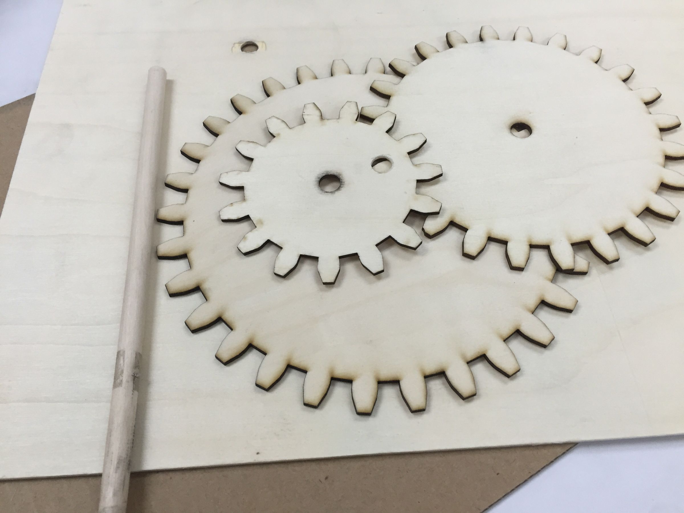 Gears Display Using Laser Machine - Instructables