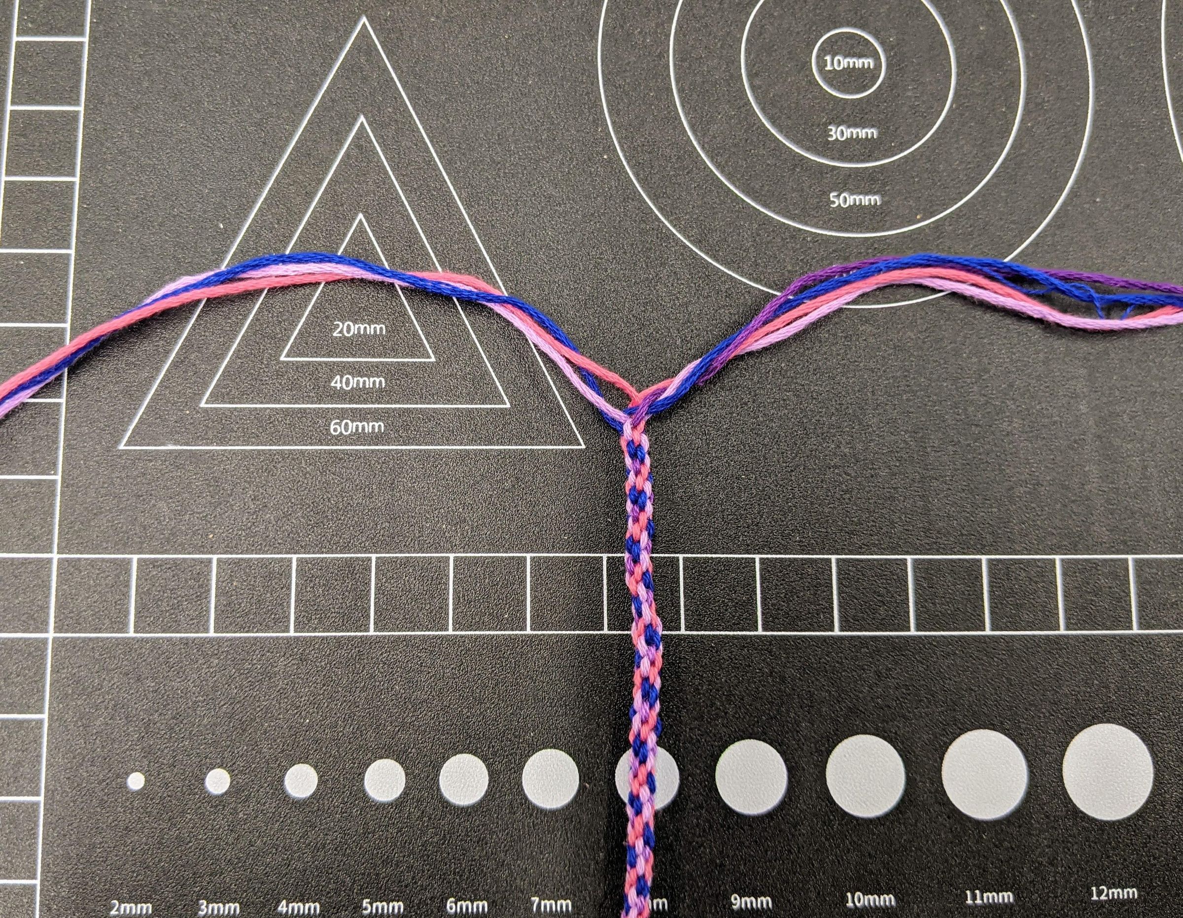 Cardboard Loom Friendship Bracelet : 7 Steps (with Pictures ...