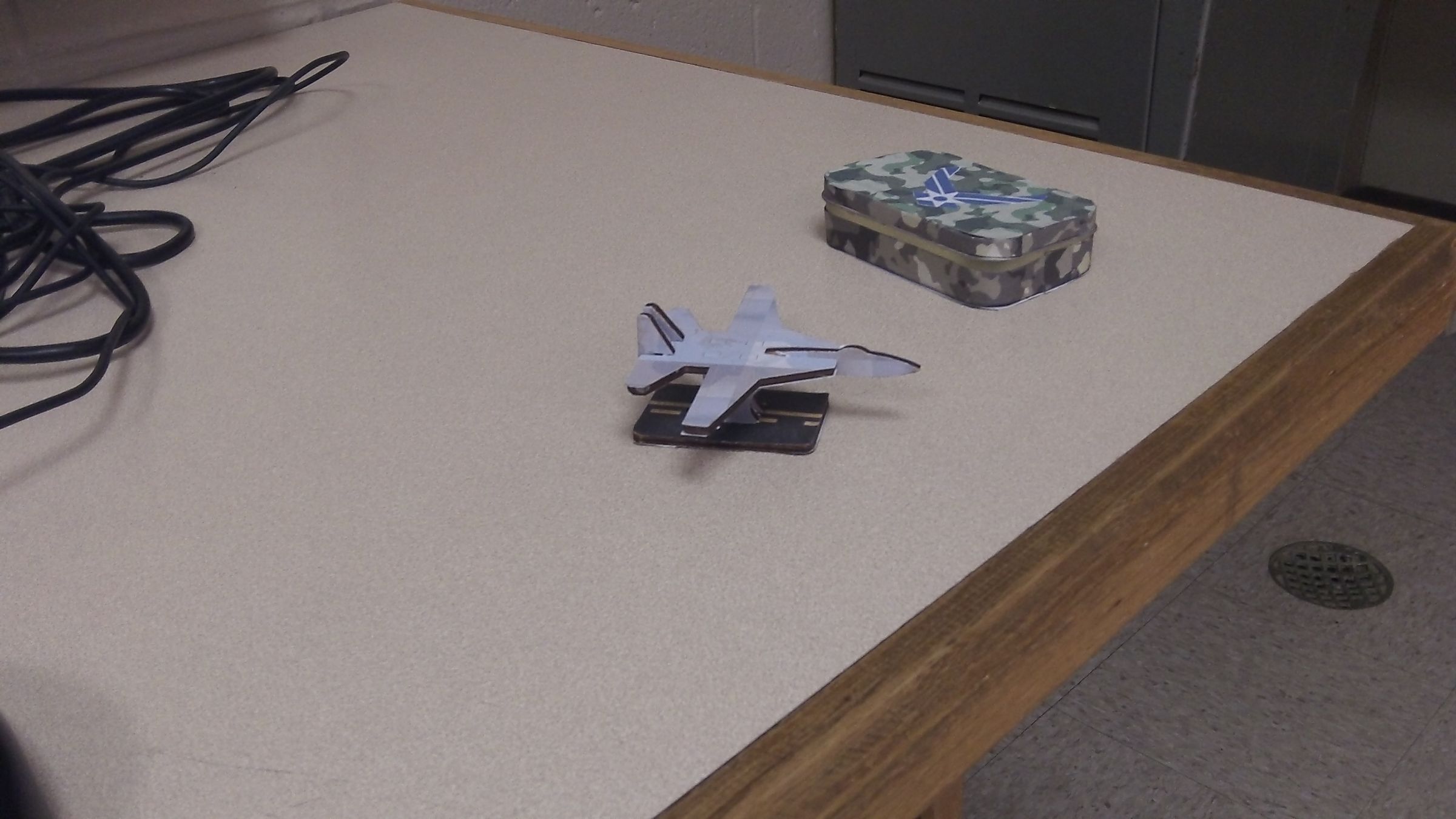 Pocket Sized F-22 Raptor W/ Case : 6 Steps - Instructables