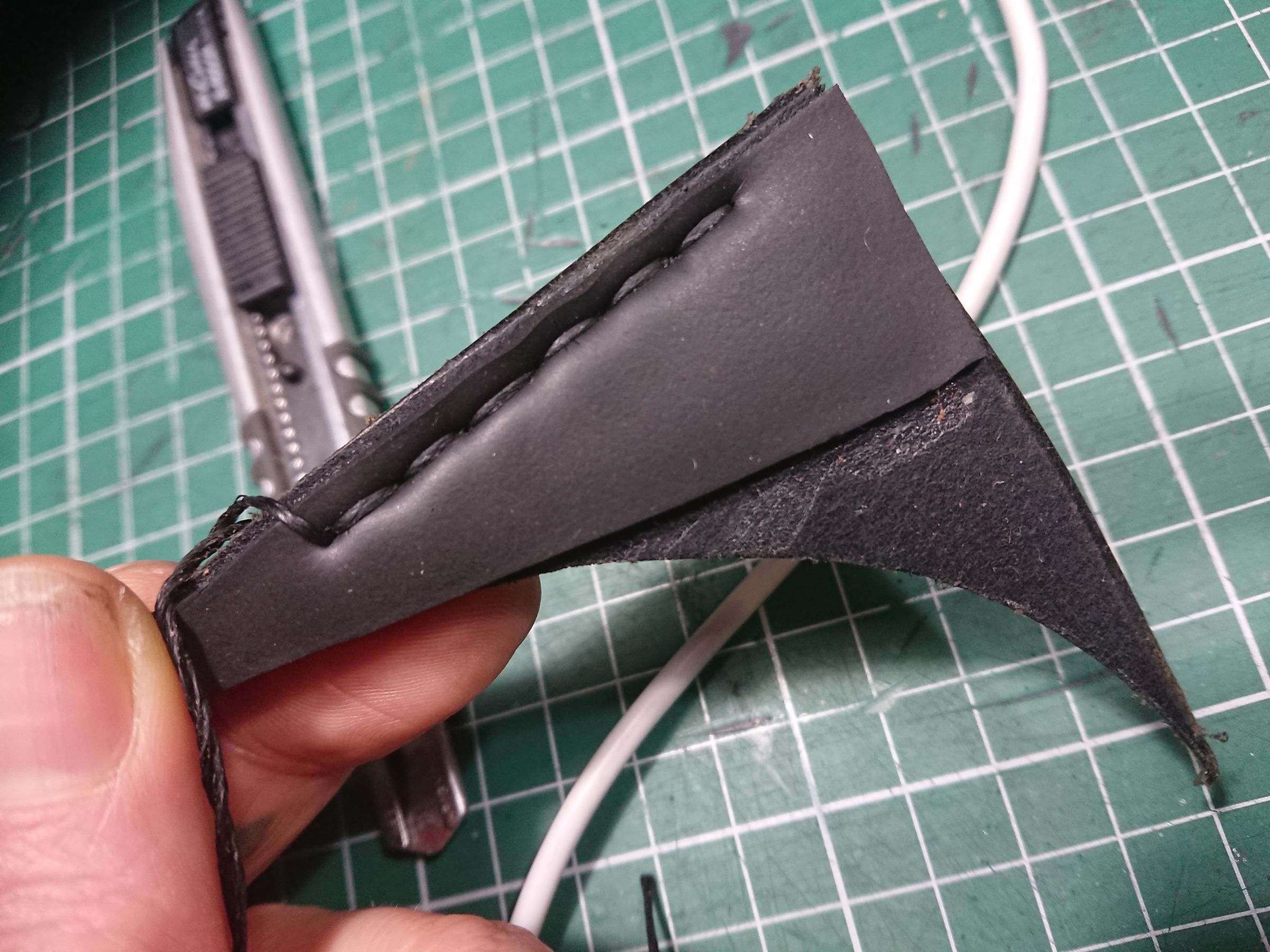 Making Leather Slippers : 9 Steps (with Pictures) - Instructables