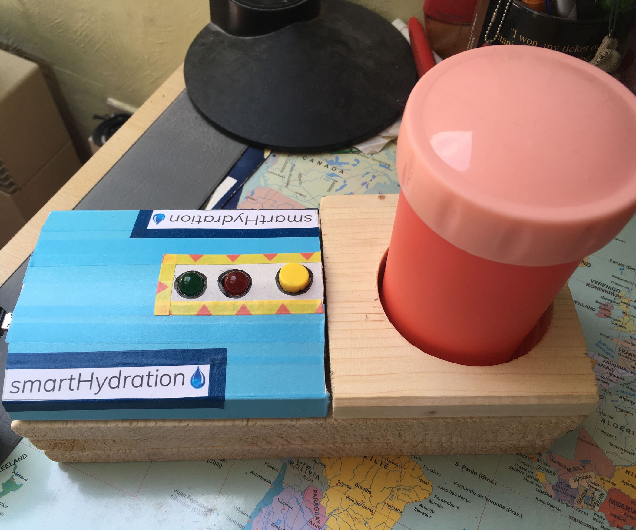 Smart Drinking Cup Tracks How Much Water You've Drunk : 14 Steps (with ...