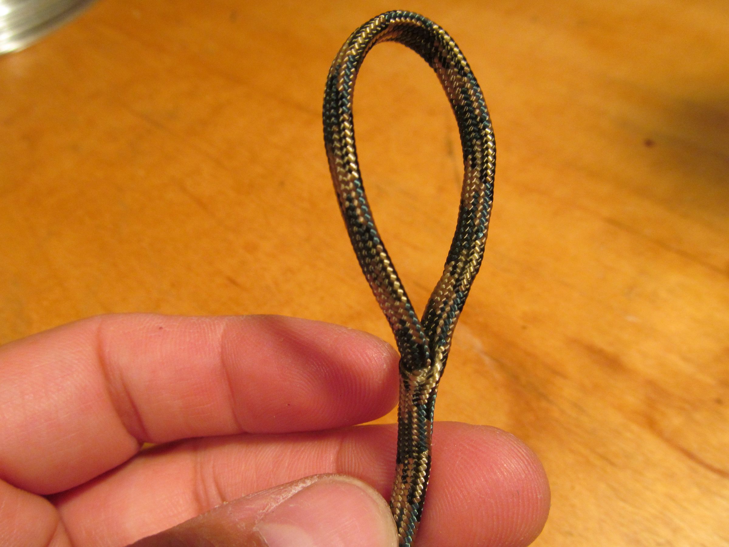 How to Eye Splice Paracord : 4 Steps (with Pictures) - Instructables