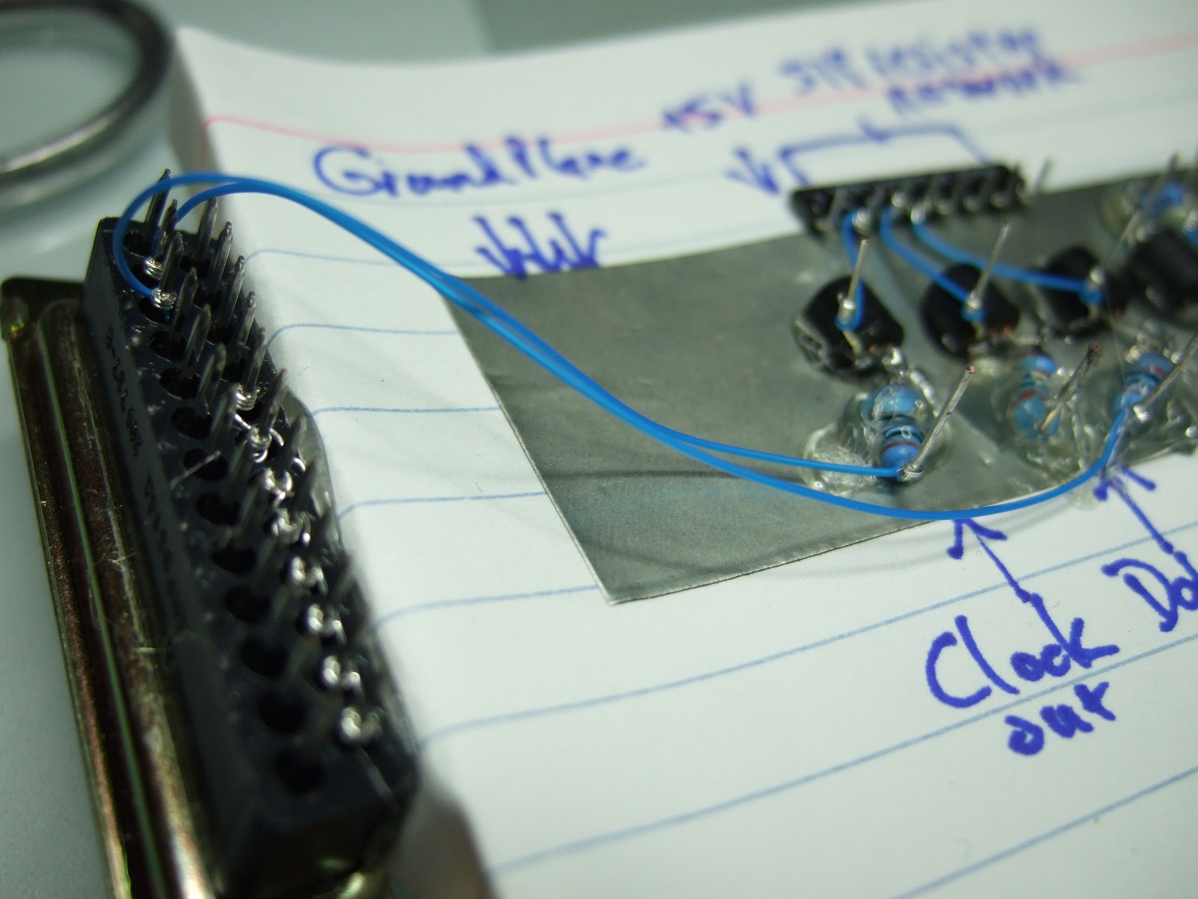 5 Transistor PIC Programmer *Schematic Added to Step 9! : 9 Steps ...