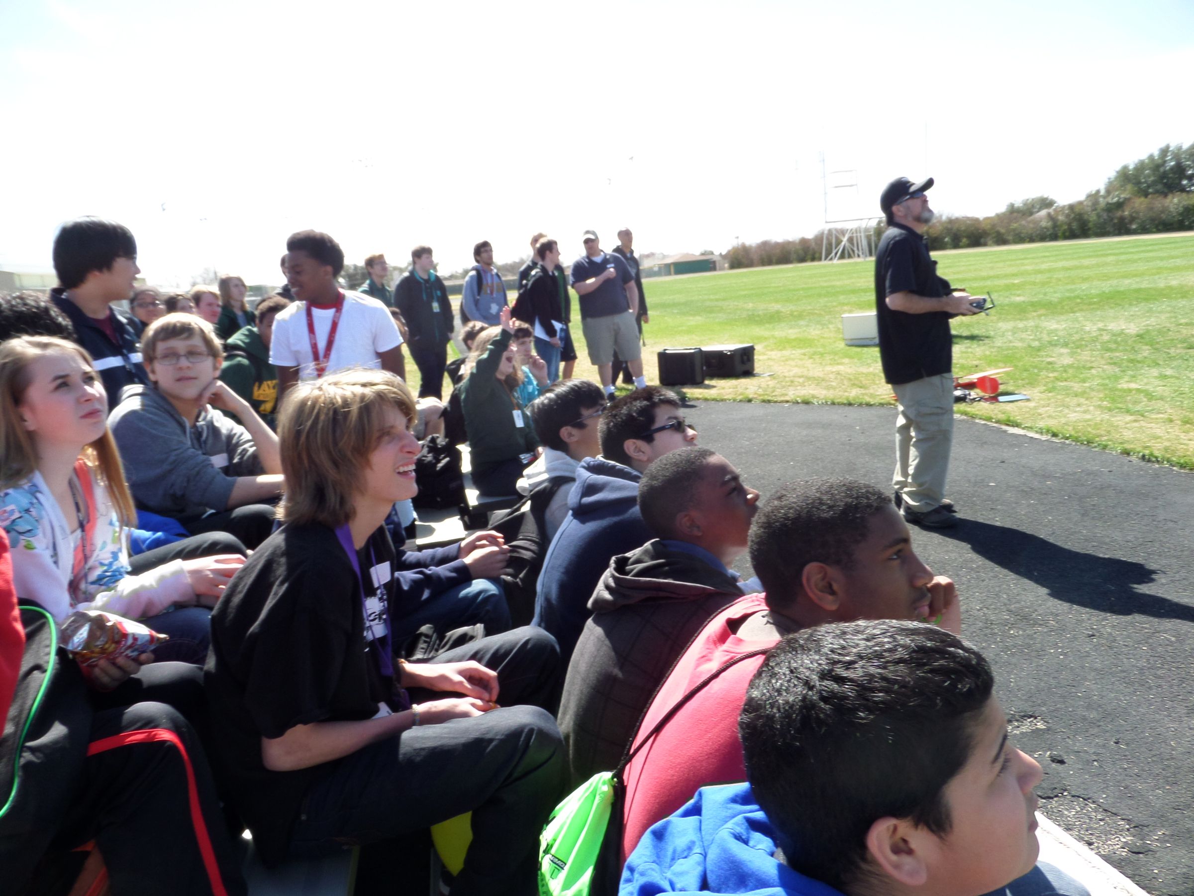 Aerial Group Picture With a Drone : 6 Steps (with Pictures) - Instructables