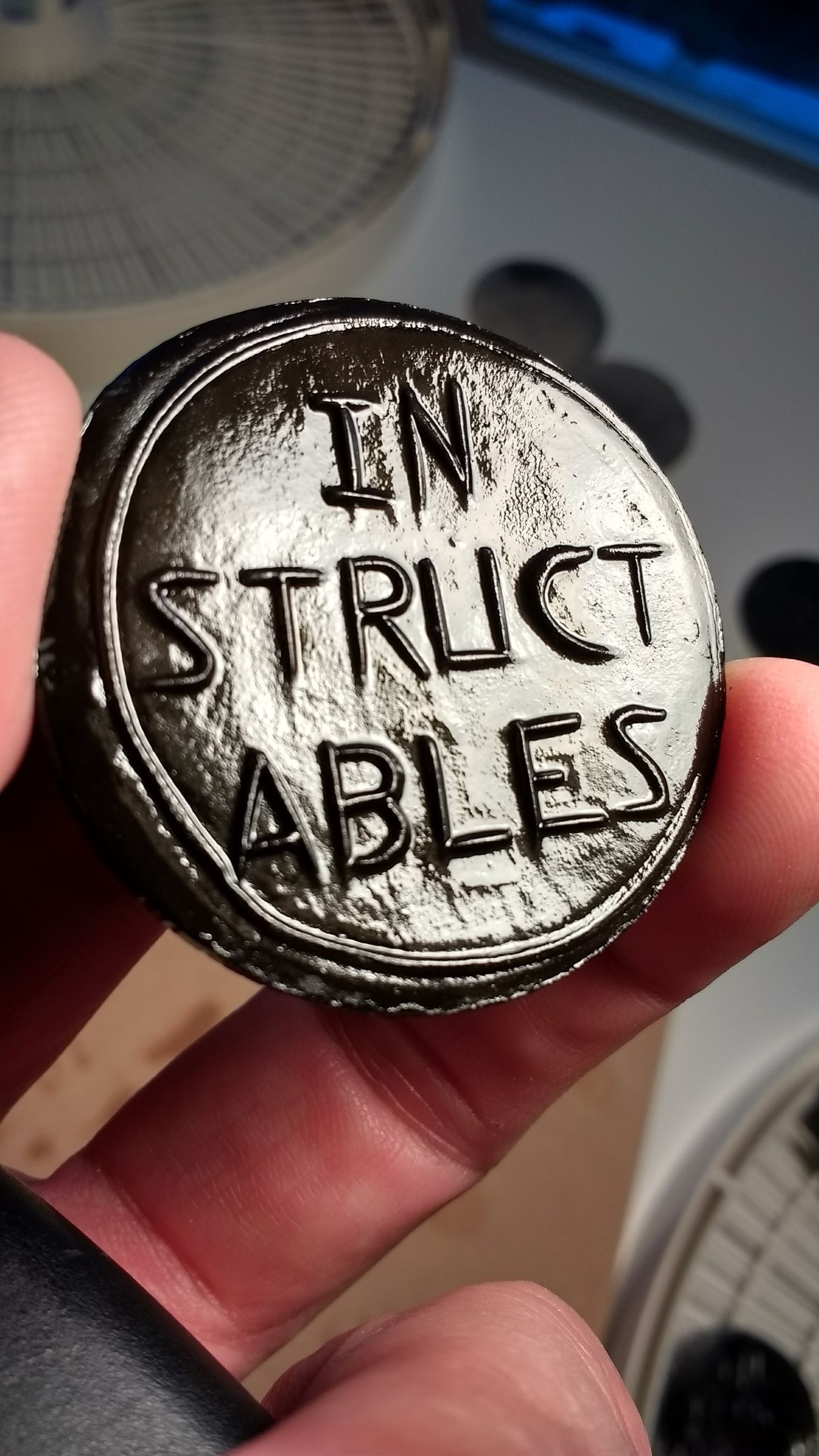 Make Your Own Challenge Coin or Geocaching Token : 13 Steps (with ...