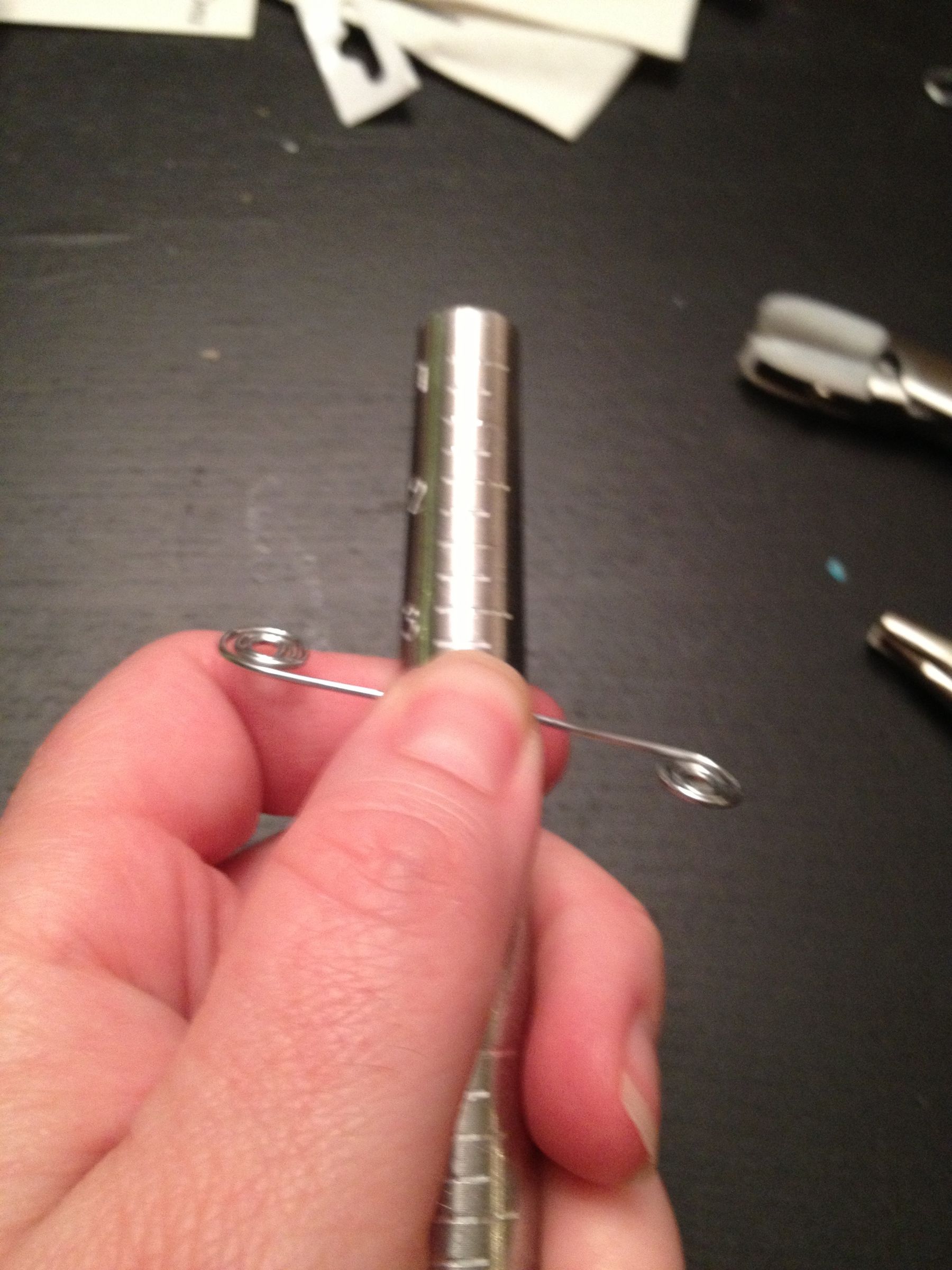Swirly Paperclip Ring : 6 Steps (with Pictures) - Instructables