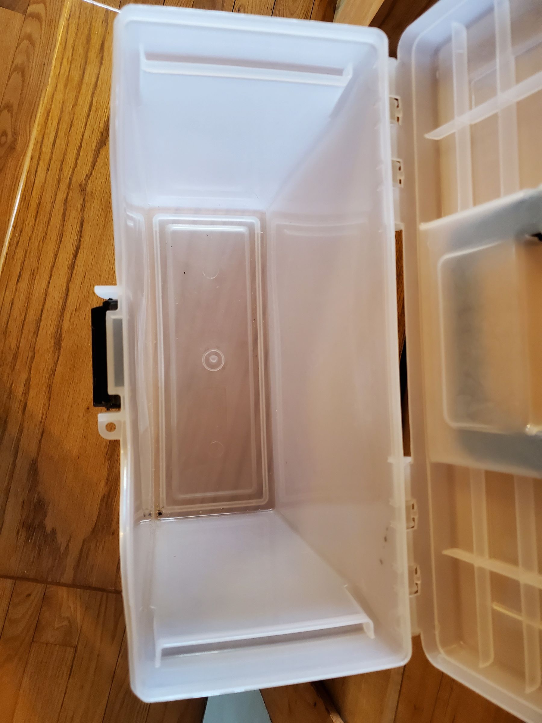 DIY: Disinfect It Yourself Sanitation Station : 7 Steps - Instructables