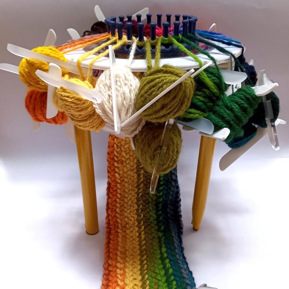 French Knitting Loom