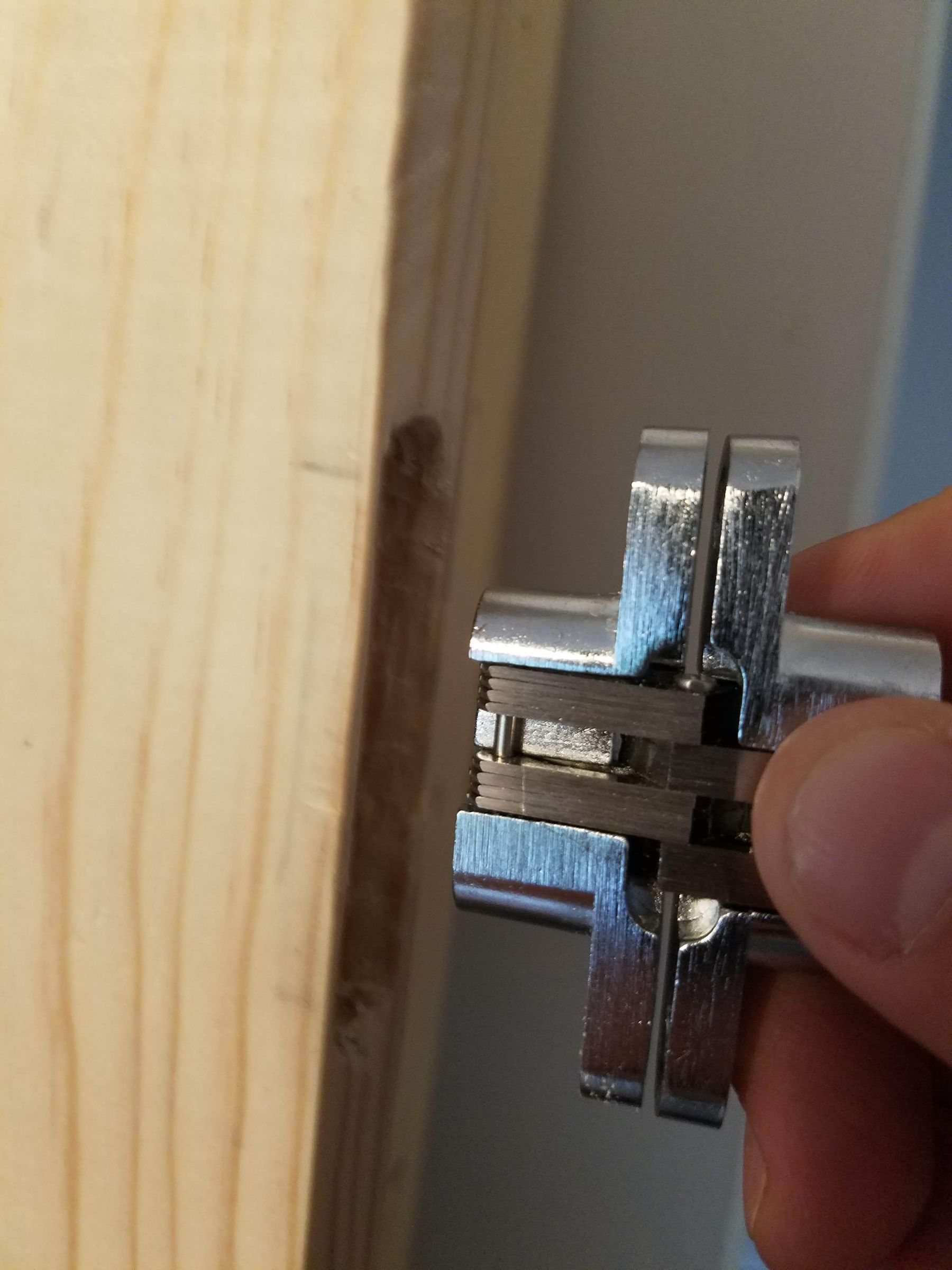 Hidden Bookshelf Door for Closet : 10 Steps (with Pictures) - Instructables