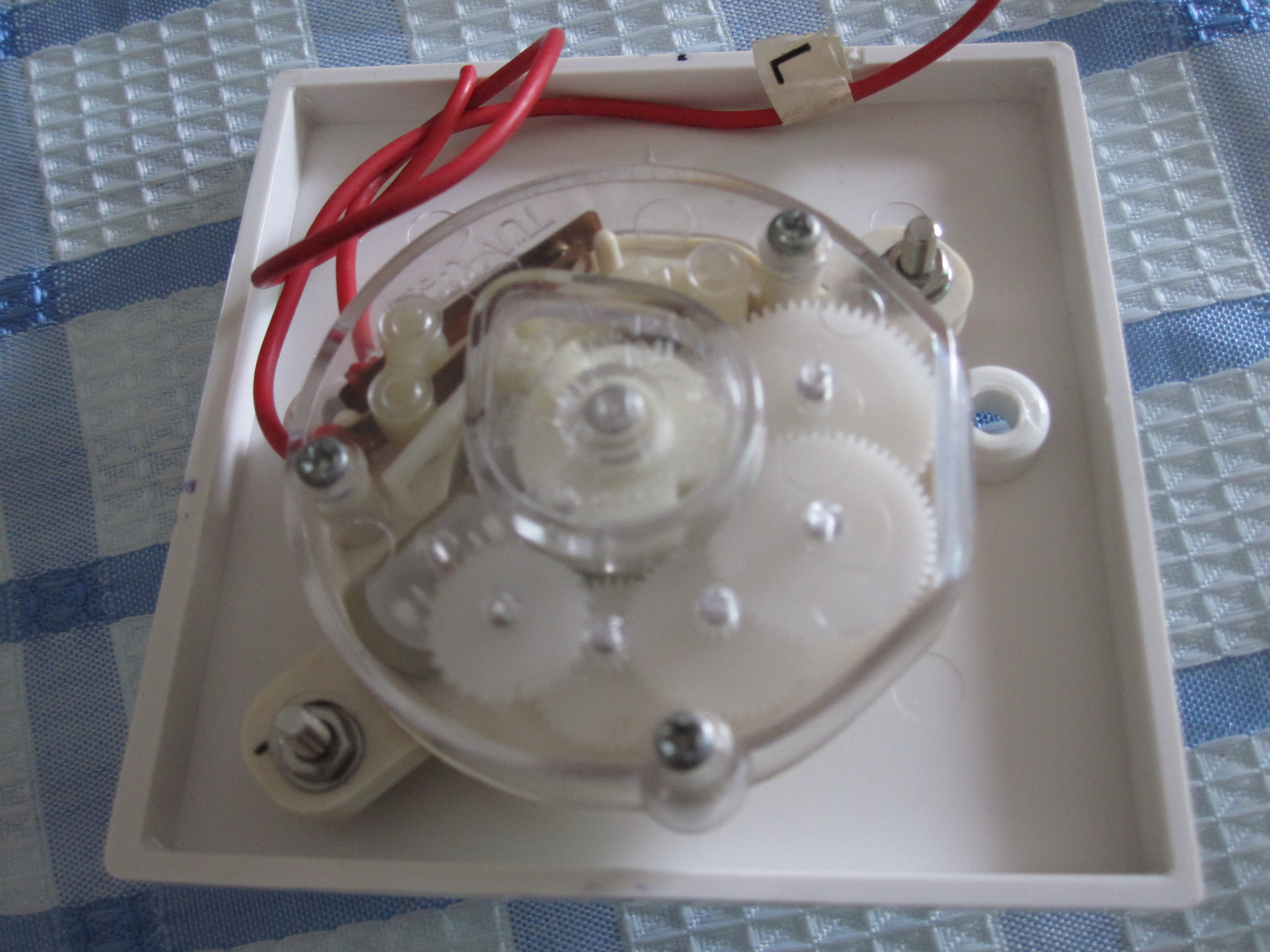 Diy Timer Switch !!! : 4 Steps (with Pictures) - Instructables