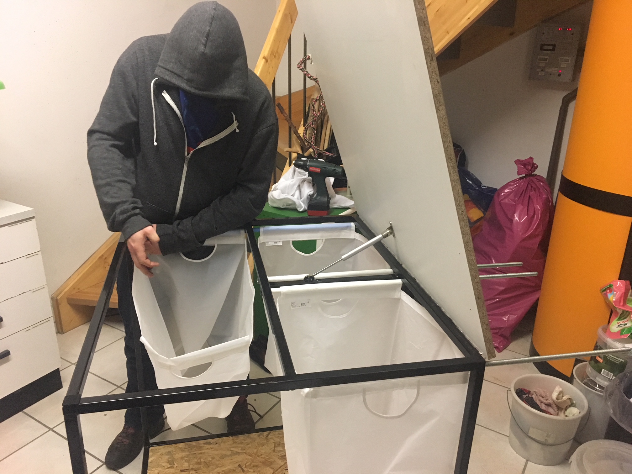 Laundry Sorting Table : 5 Steps (with Pictures) - Instructables