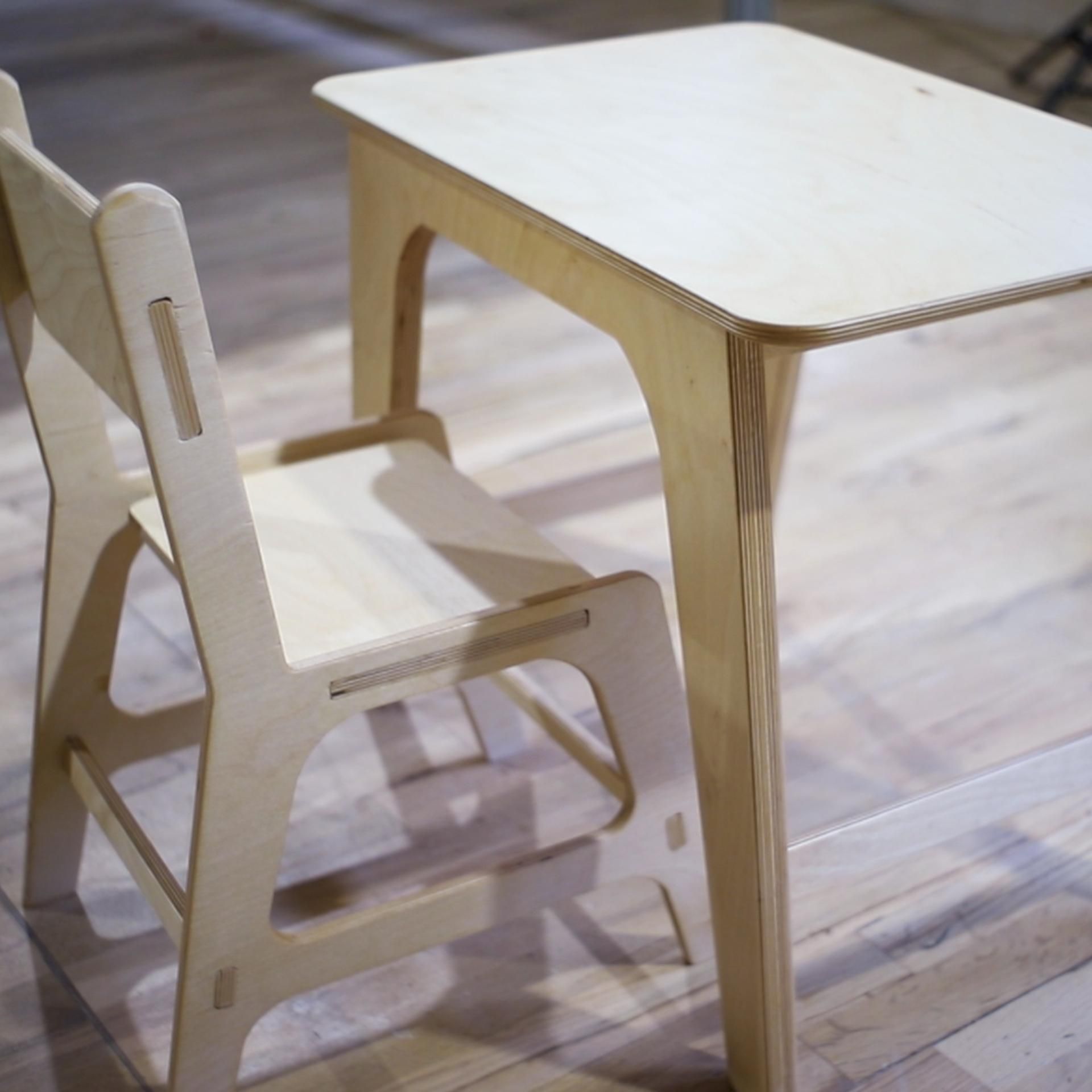 Kids Size Student or Play Desk : 6 Steps (with Pictures) - Instructables