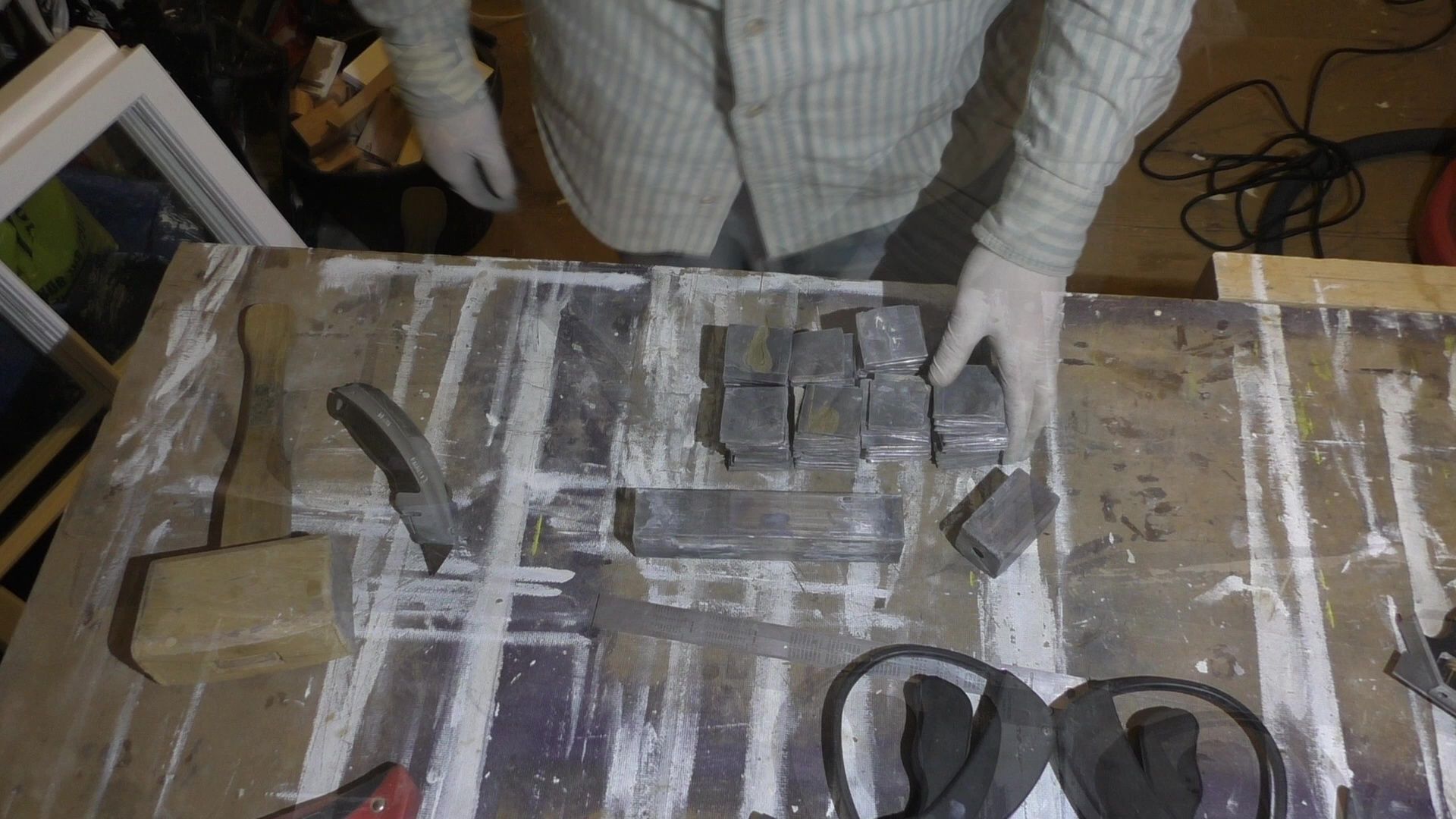 Recycled Sash Weights : 4 Steps (with Pictures) - Instructables